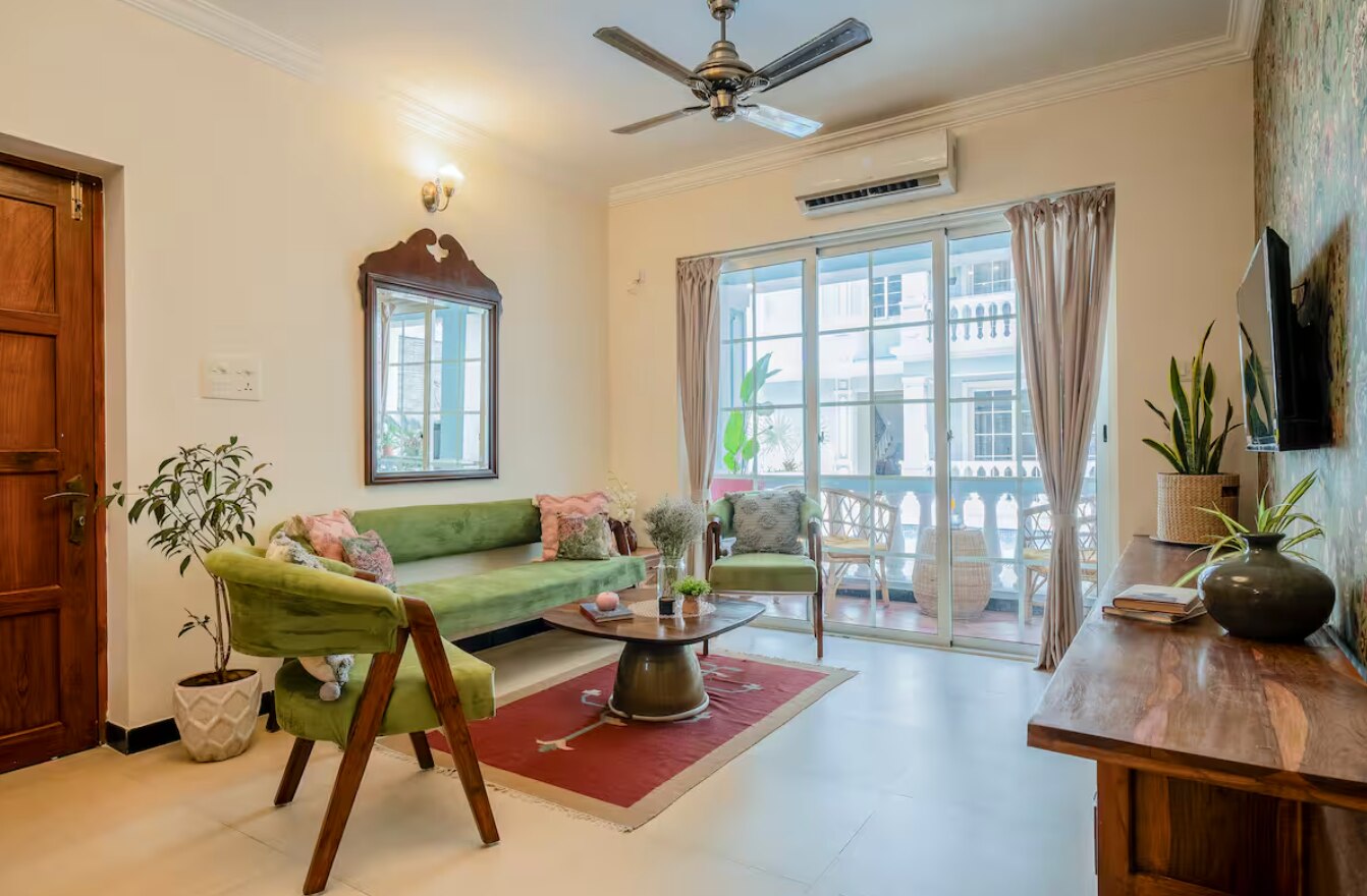 Serene 2BHK near Uddo Beach North Goa's hidden gem 𝗕𝗢𝗢𝗞 Goa Apartment