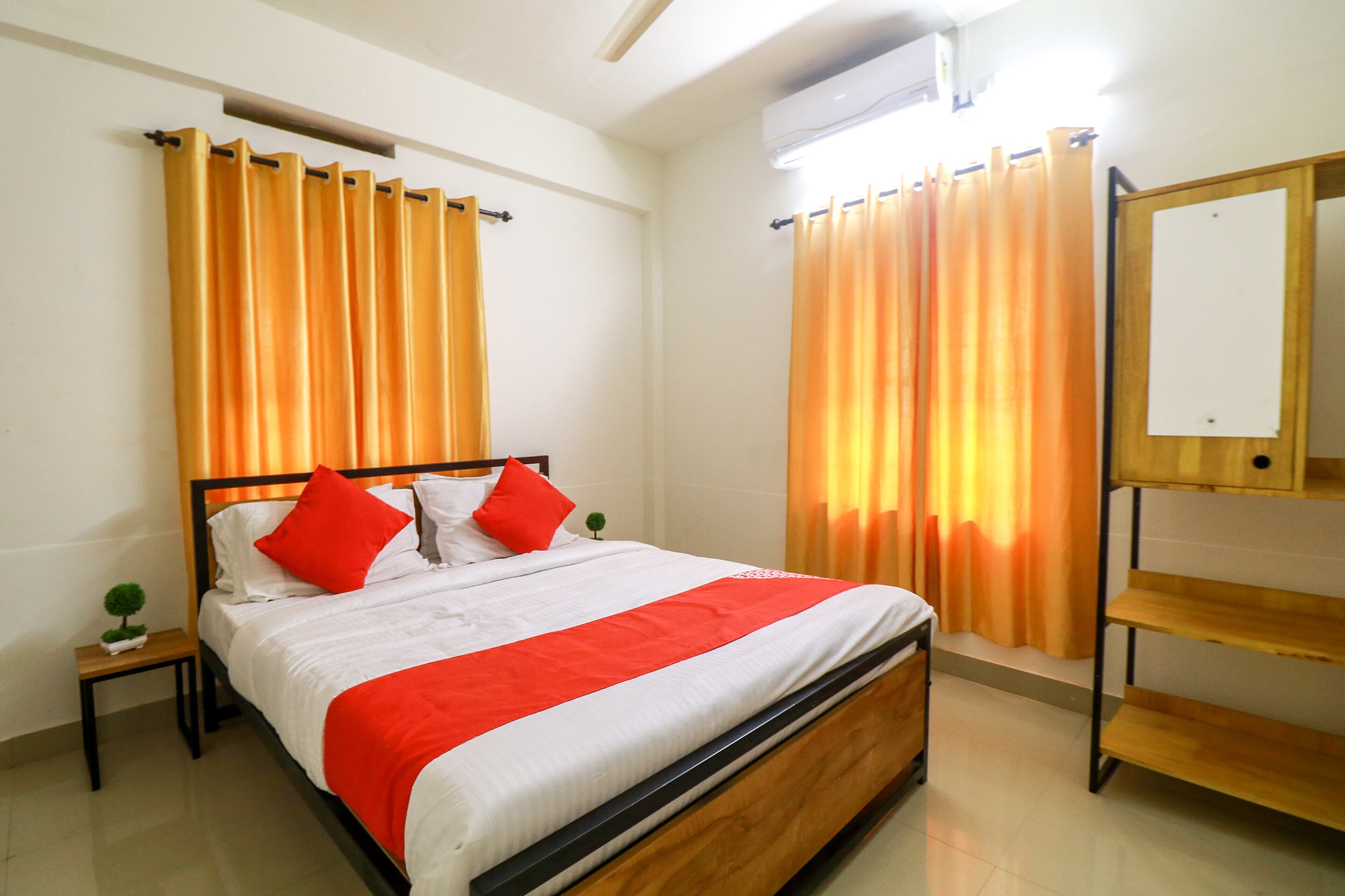 OYO Delma Residency 𝗕𝗢𝗢𝗞 Calicut (Kozhikode) Hotel
