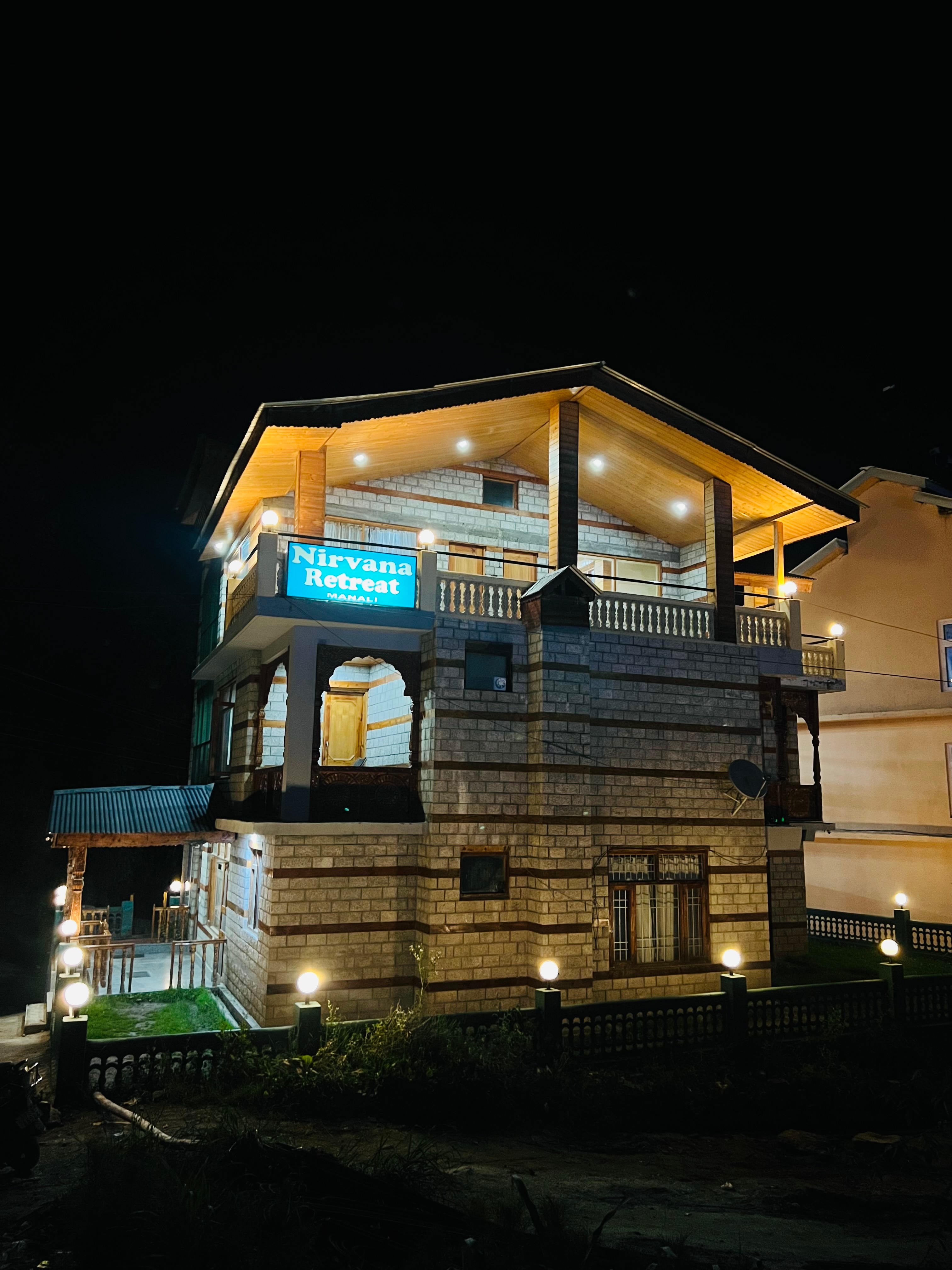 The Nirvana Retreat 𝗕𝗢𝗢𝗞 Manali Homestay