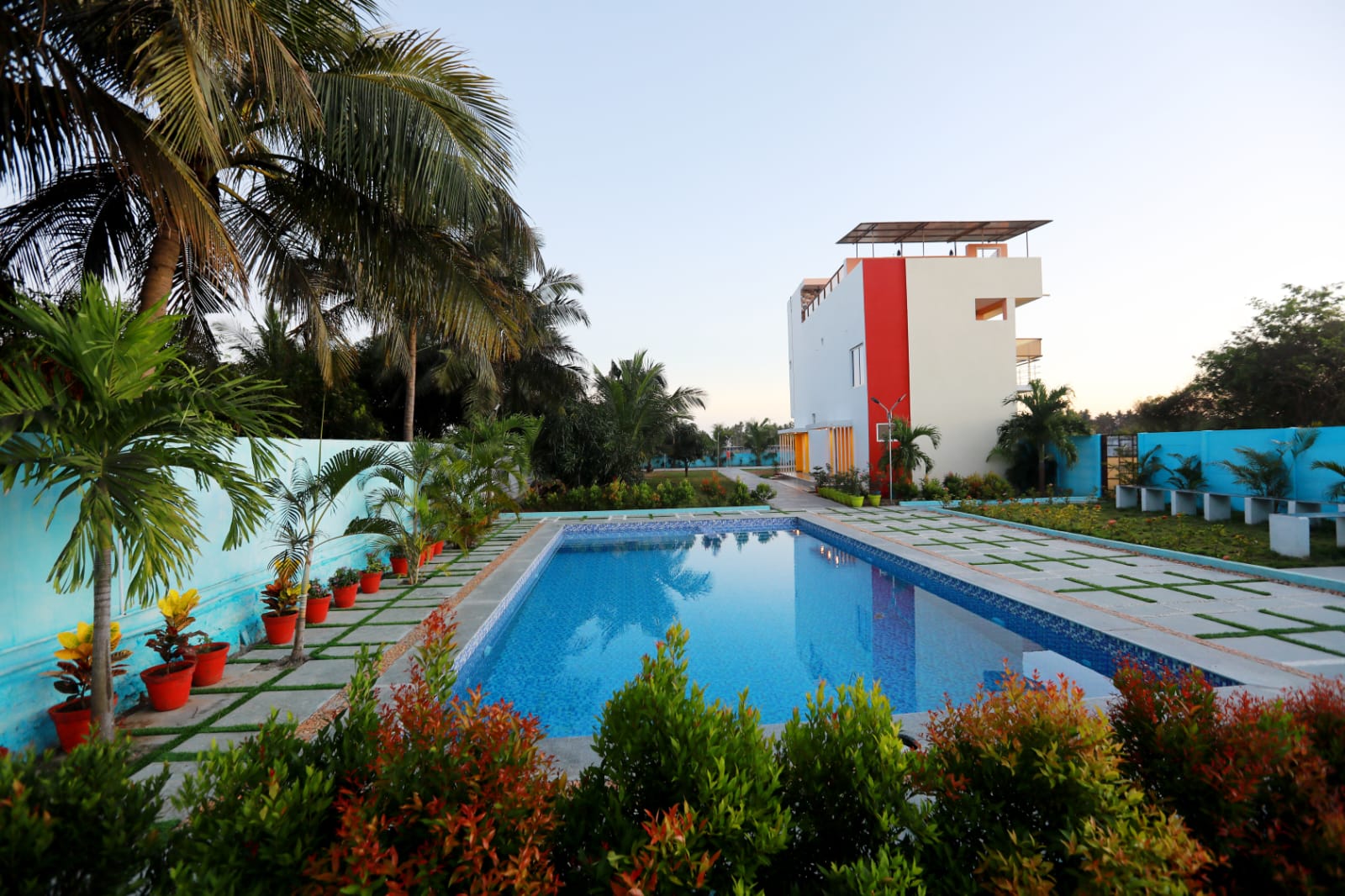 VILLAGE PARK ECR 𝗕𝗢𝗢𝗞 Mahabalipuram Farm House