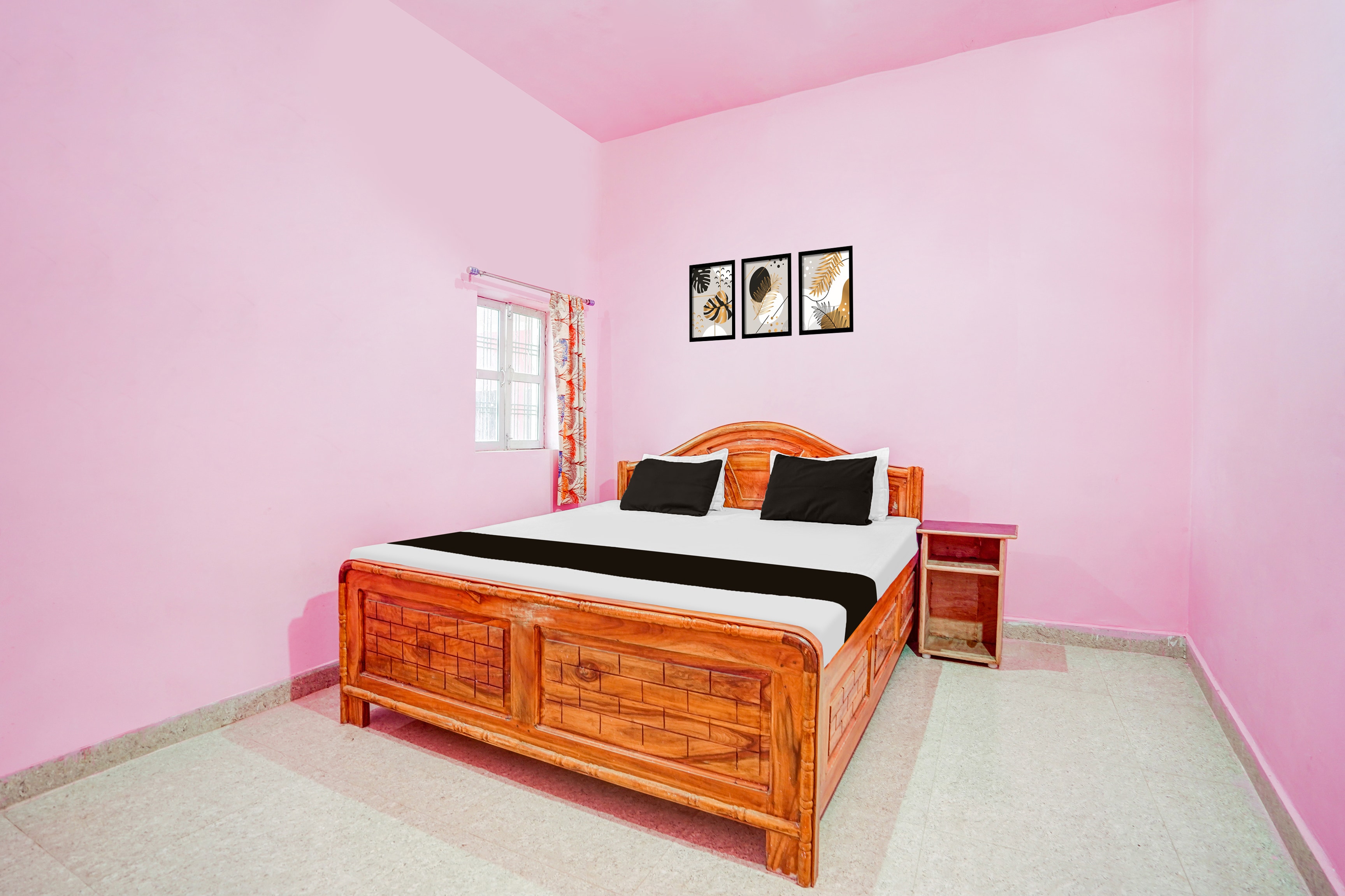 Hotel O Mahakal 𝗕𝗢𝗢𝗞 Chakia Hotel