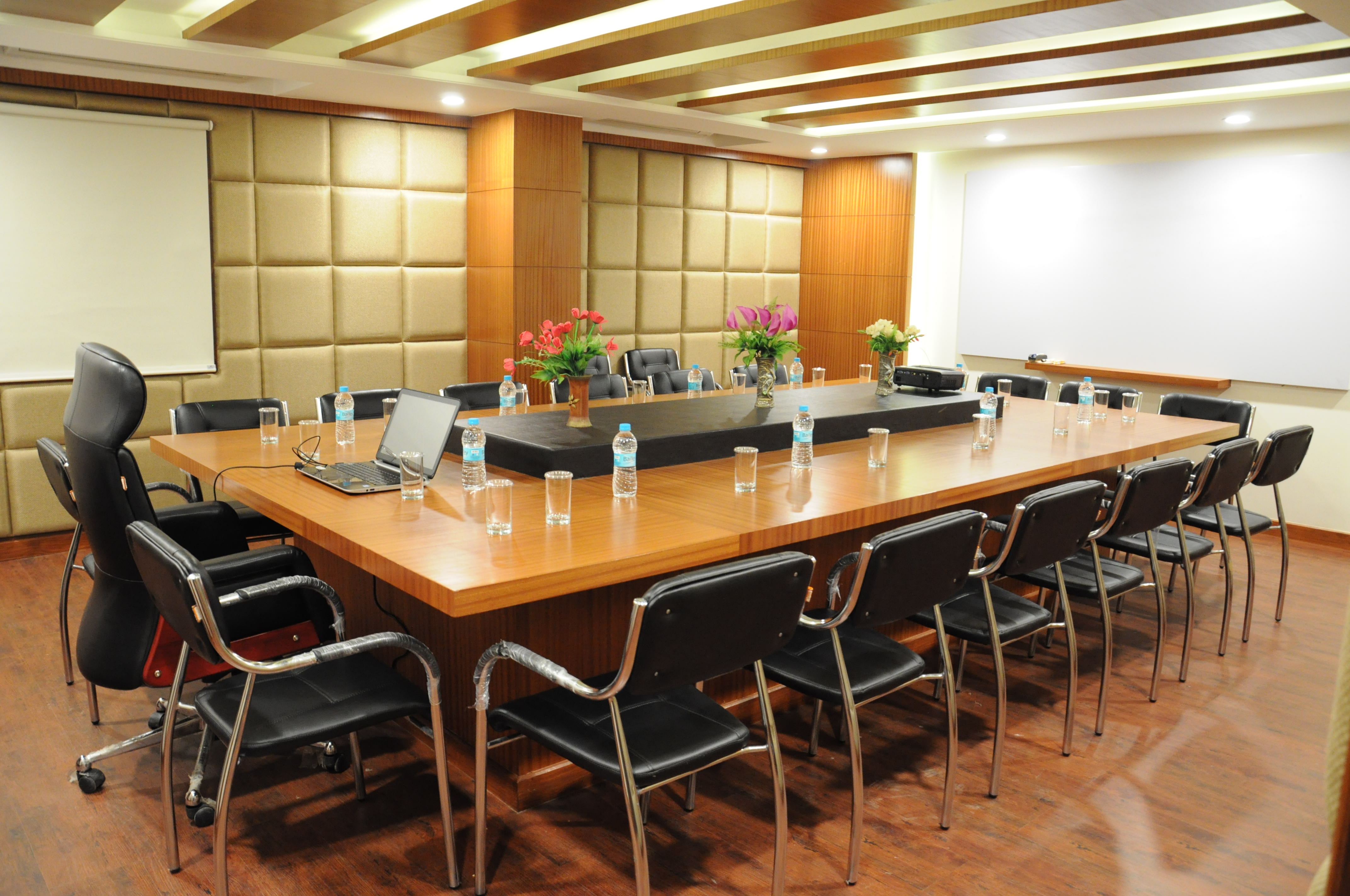 Hotel Dev International Chhindwara - Reviews, Photos & Offer
