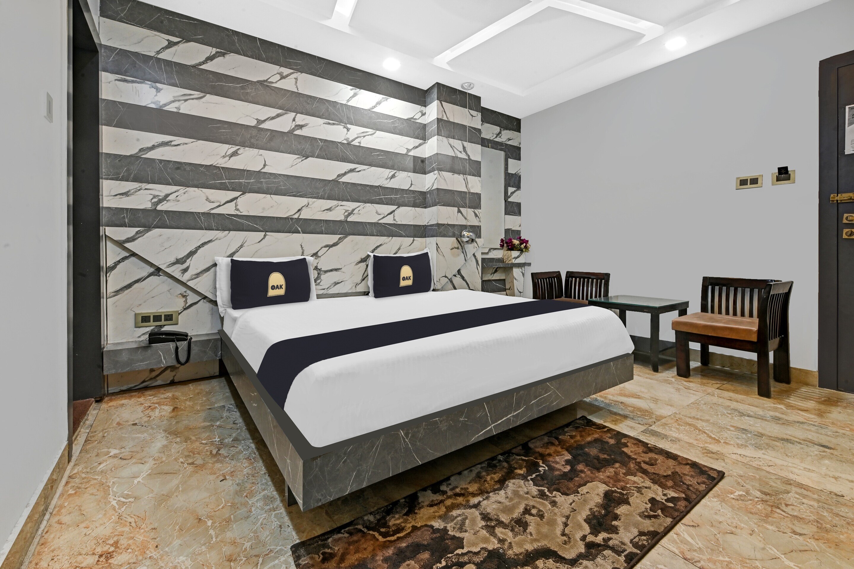 Townhouse Mansa 𝗕𝗢𝗢𝗞 Kanpur Hotel