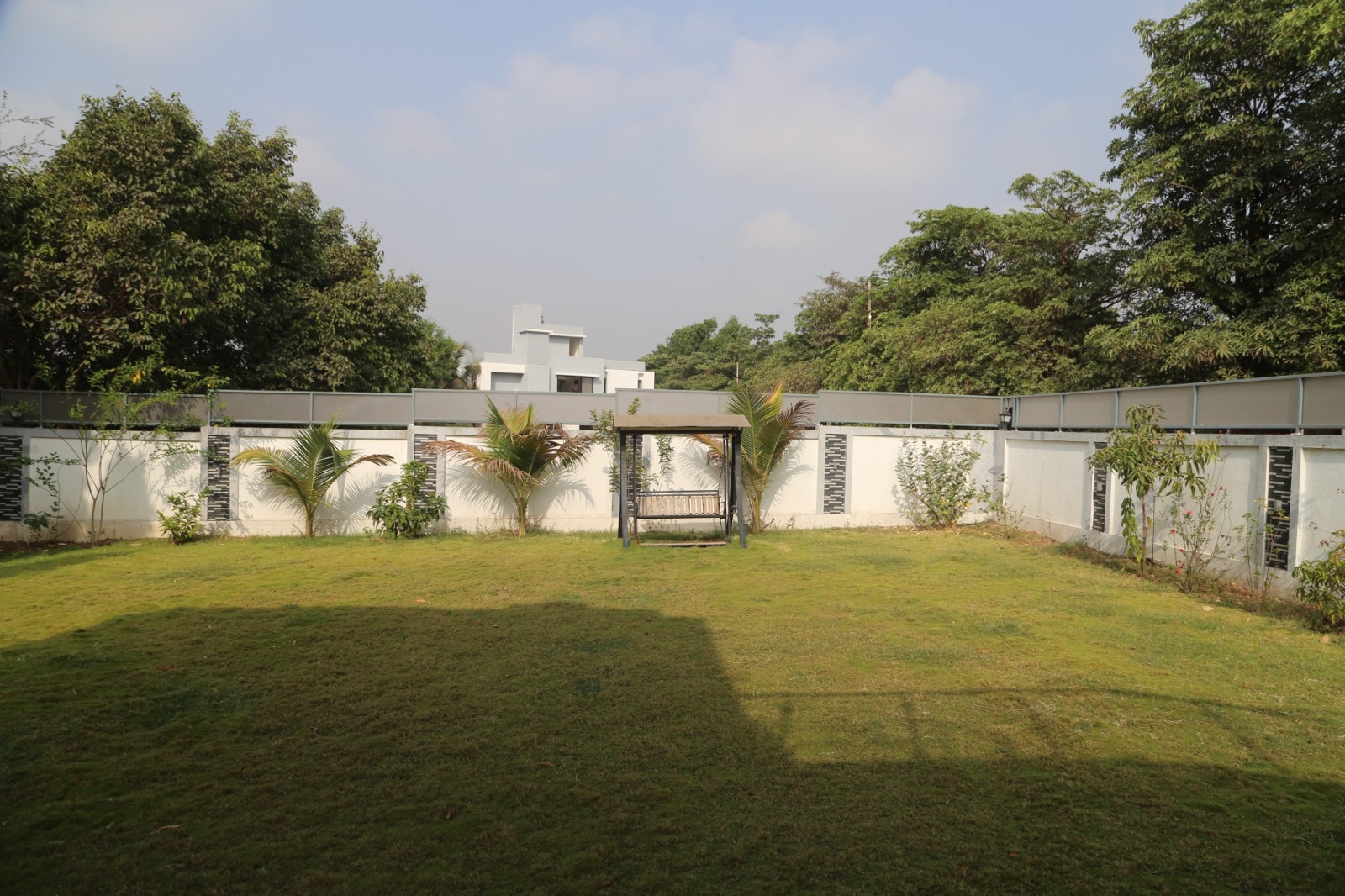 Jiva Life 3BHK with private pool 𝗕𝗢𝗢𝗞 Dahanu Villa