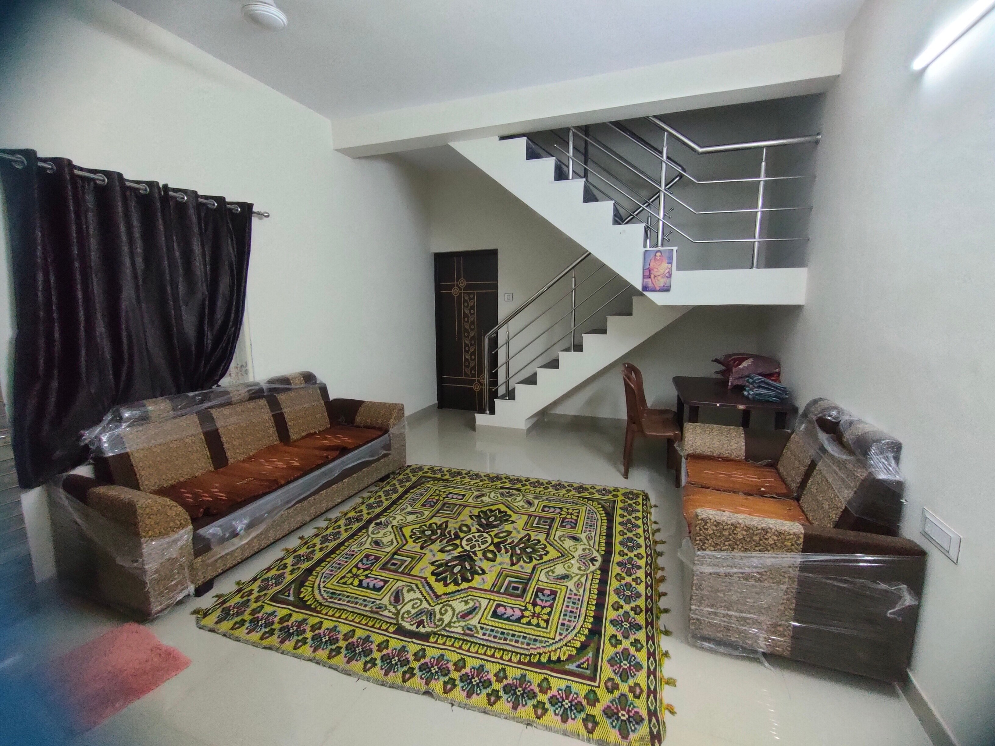 My Nest - Best Newly Built House for Families 𝗕𝗢𝗢𝗞 Bhuj Homestay