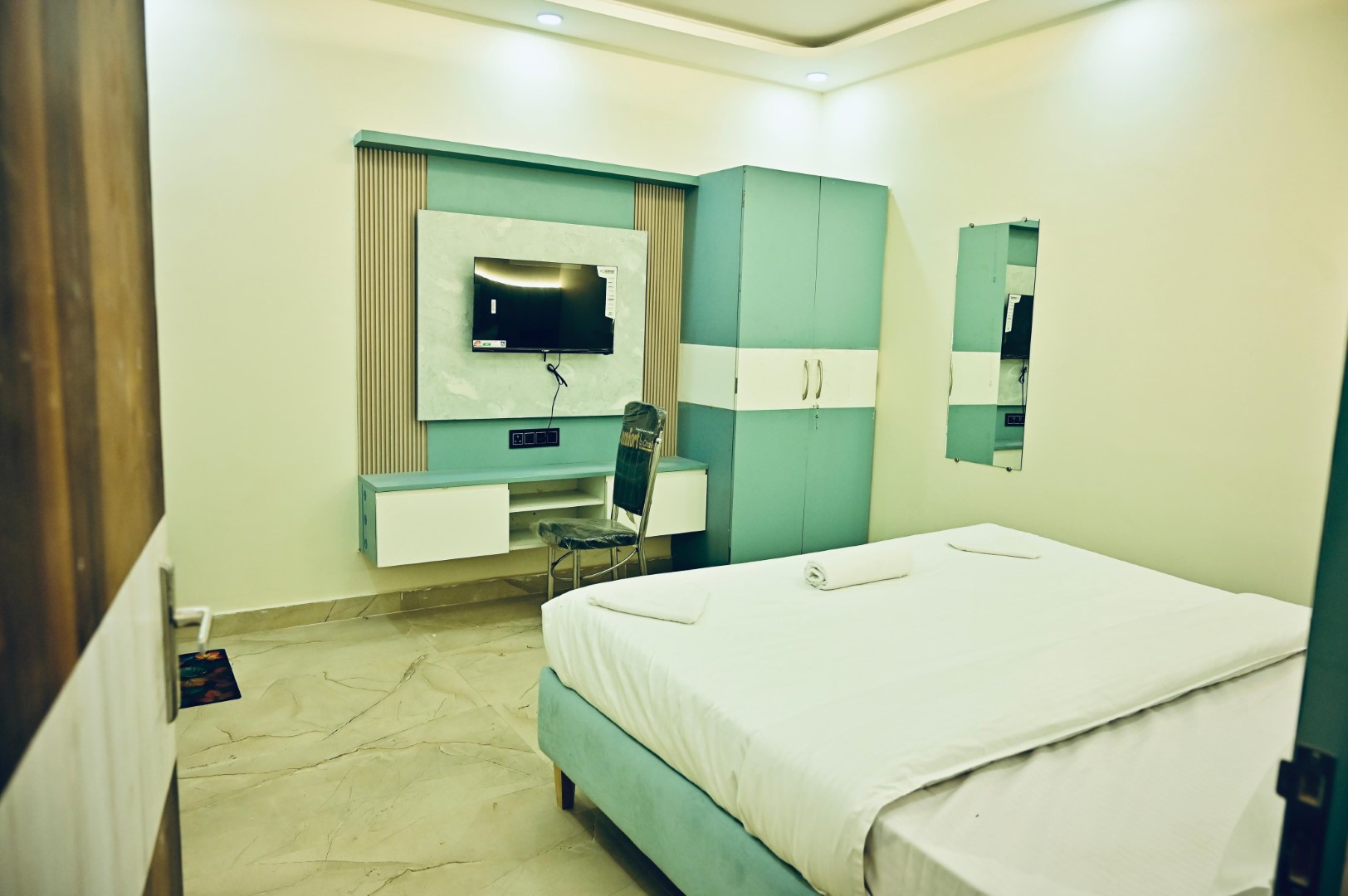 Address of Kuber Palacee.. - Homestay in Varanasi