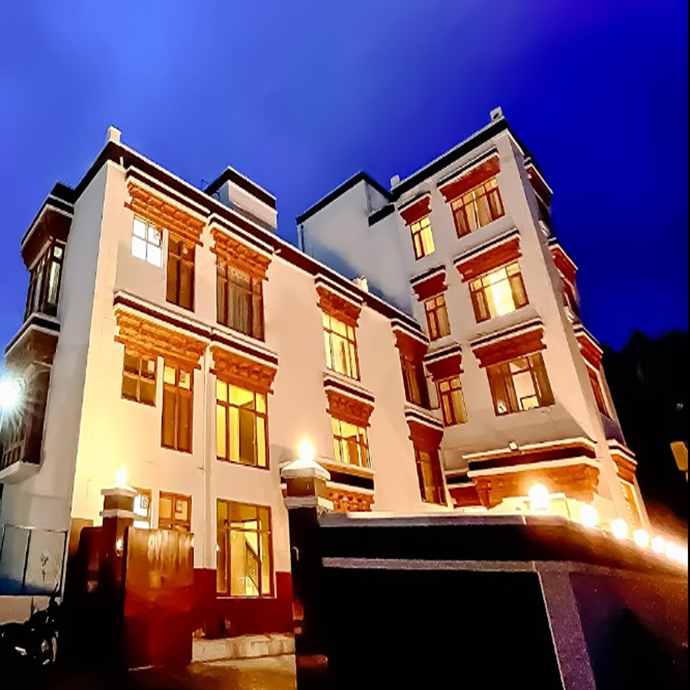 Royal Hills Ladakh 𝗕𝗢𝗢𝗞 Leh Hotel