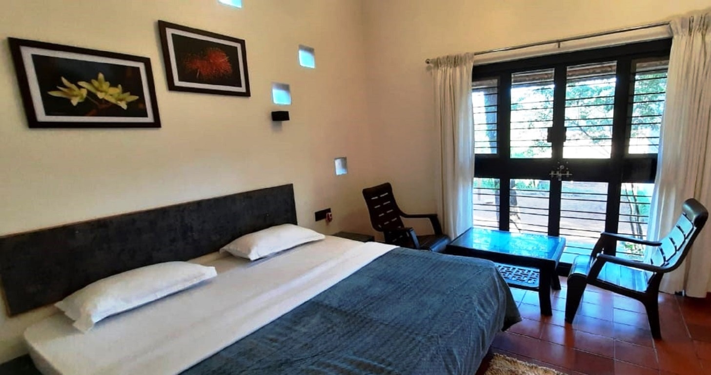 Durvankur Hotel 𝗕𝗢𝗢𝗞 Amboli Homestay