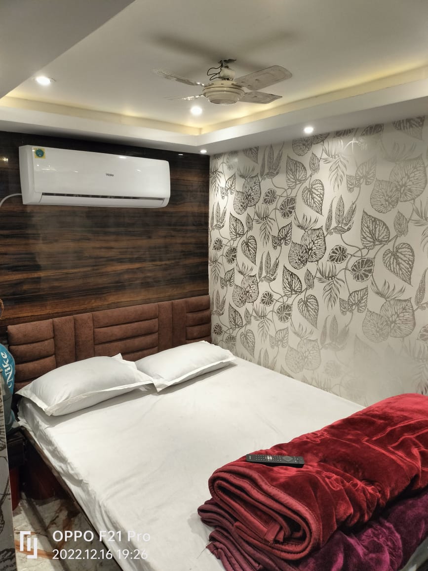 Photos of Dwarka Guest House - Howrah Hotel on Goibibo