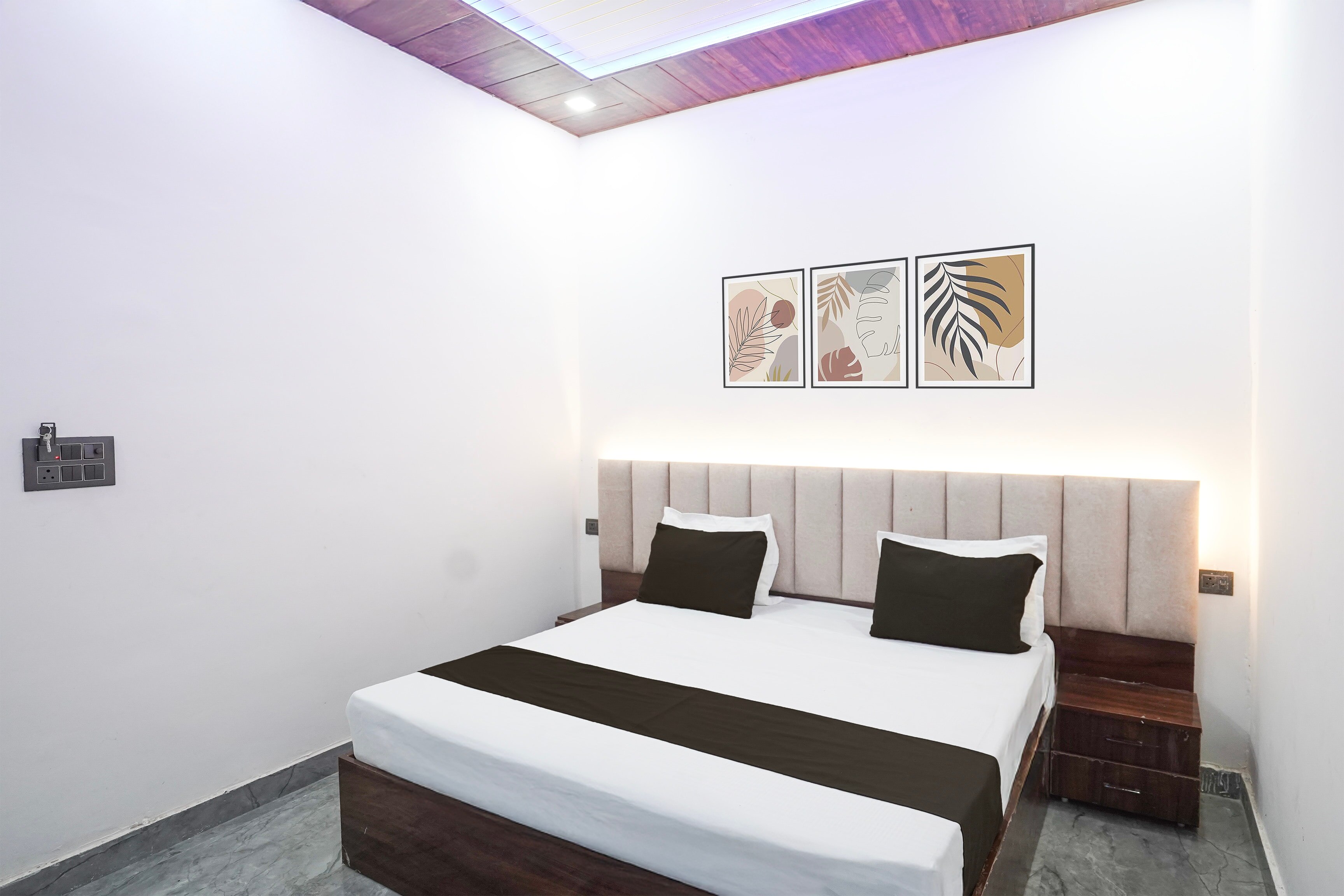 Hotel O Delight Stay Rooms 𝗕𝗢𝗢𝗞 Faridabad Hotel