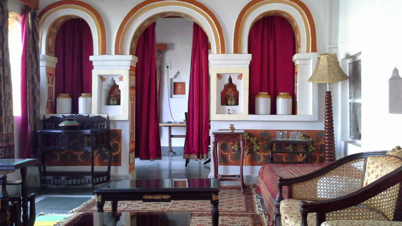 Baikunthi 𝗕𝗢𝗢𝗞 Satna Homestay