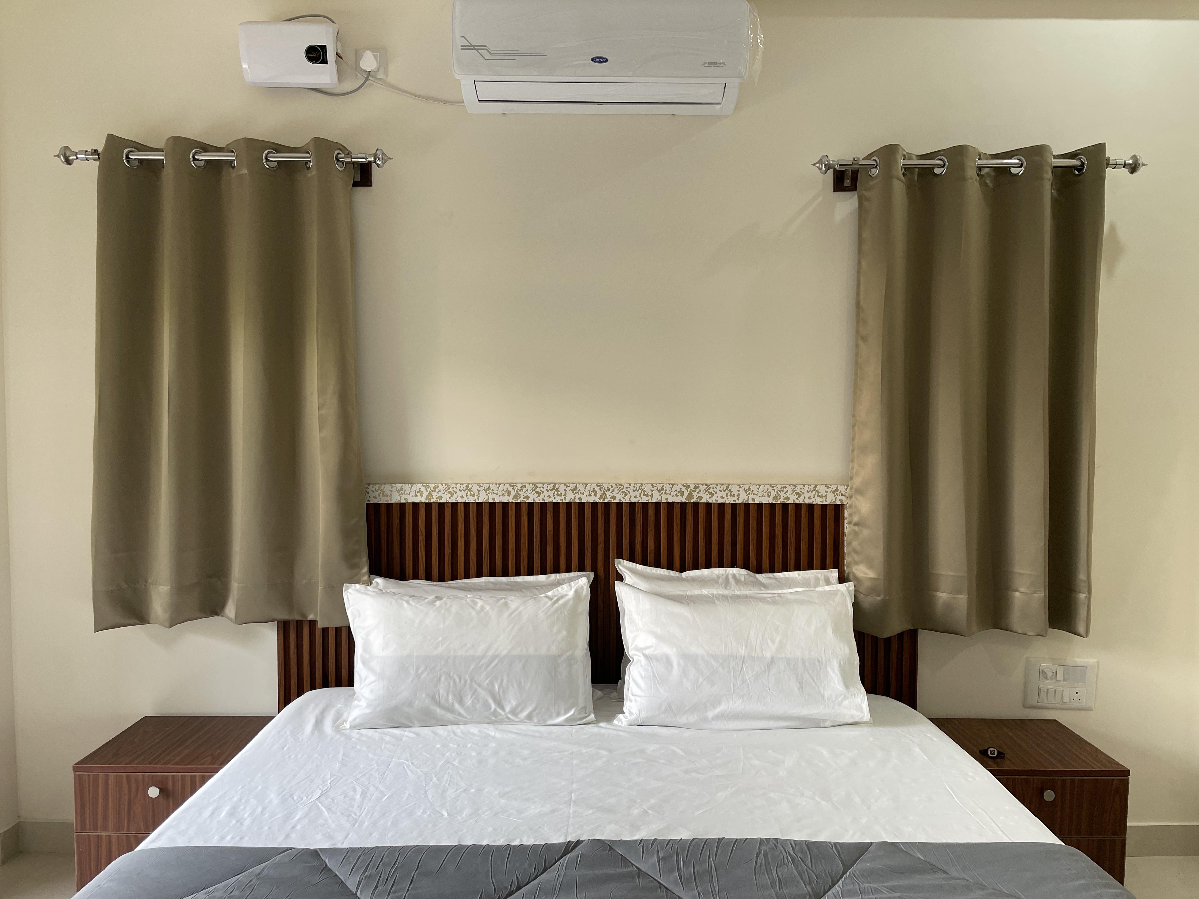 T Square 𝗕𝗢𝗢𝗞 Bangalore Apartment