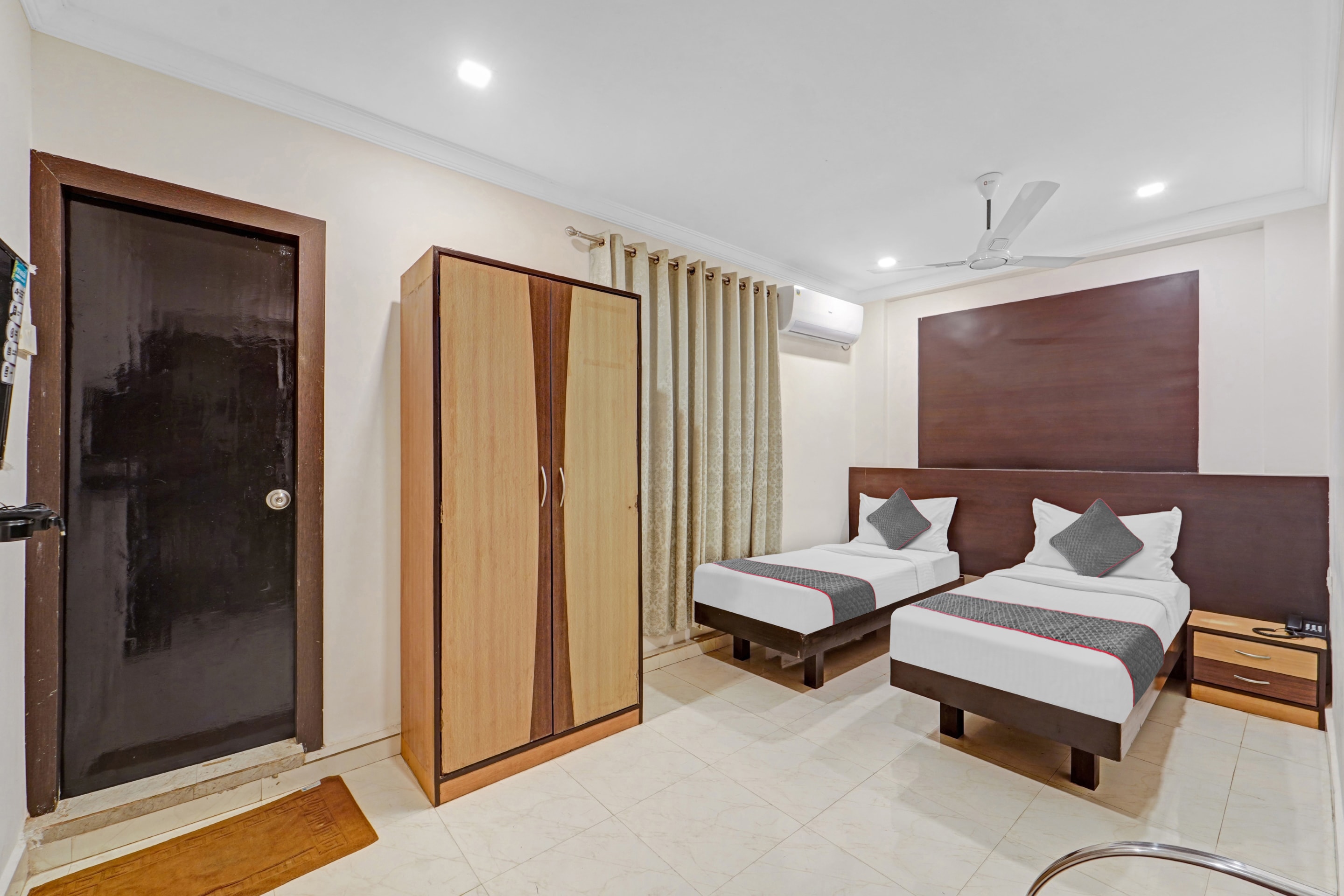 Address of Collection O Mount Road Rich Mount Near Marina Beach - Hotel ...