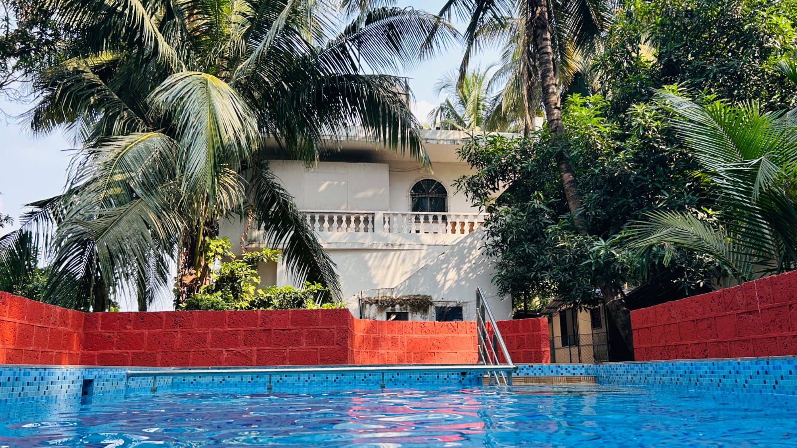 Anusaya resort 𝗕𝗢𝗢𝗞 Alibaug Cottage