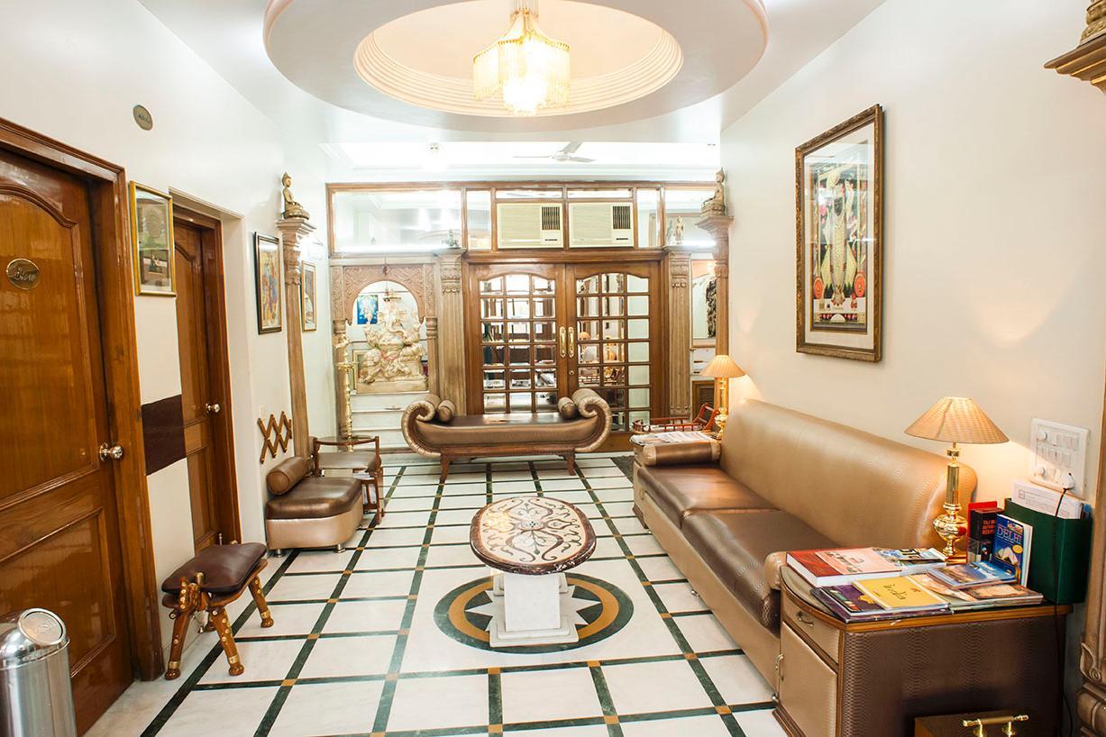 Bajaj Indian Home Stay 𝗕𝗢𝗢𝗞 Delhi Homestay
