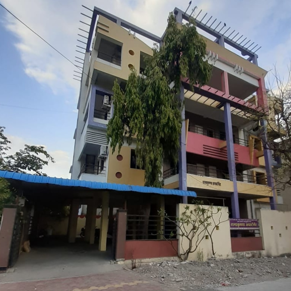 Ramkrishna Apartment 𝗕𝗢𝗢𝗞 Wardha Apartment