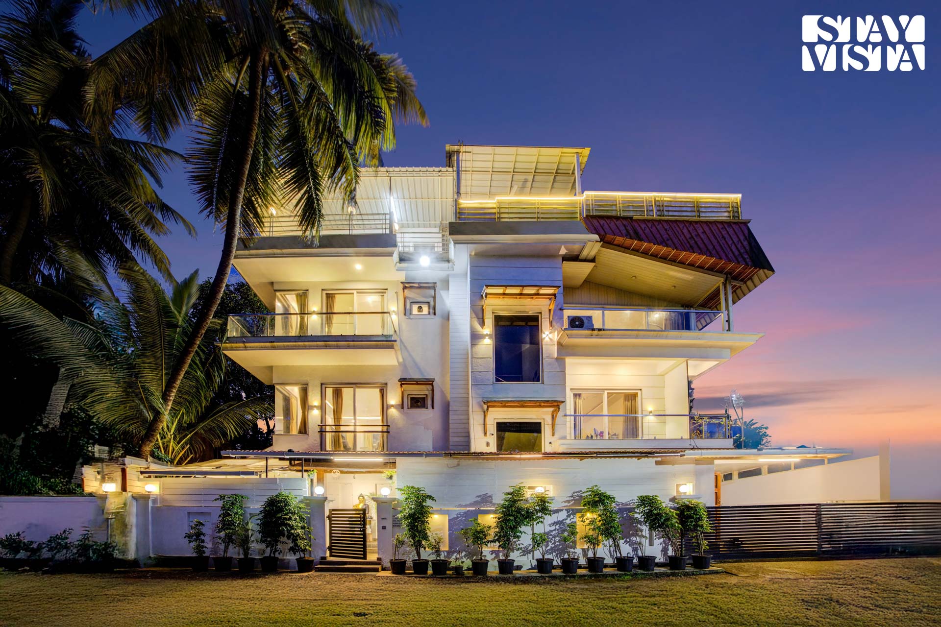 Casa Swarg by VEO - Part of StayVista 𝗕𝗢𝗢𝗞 Goa Villa