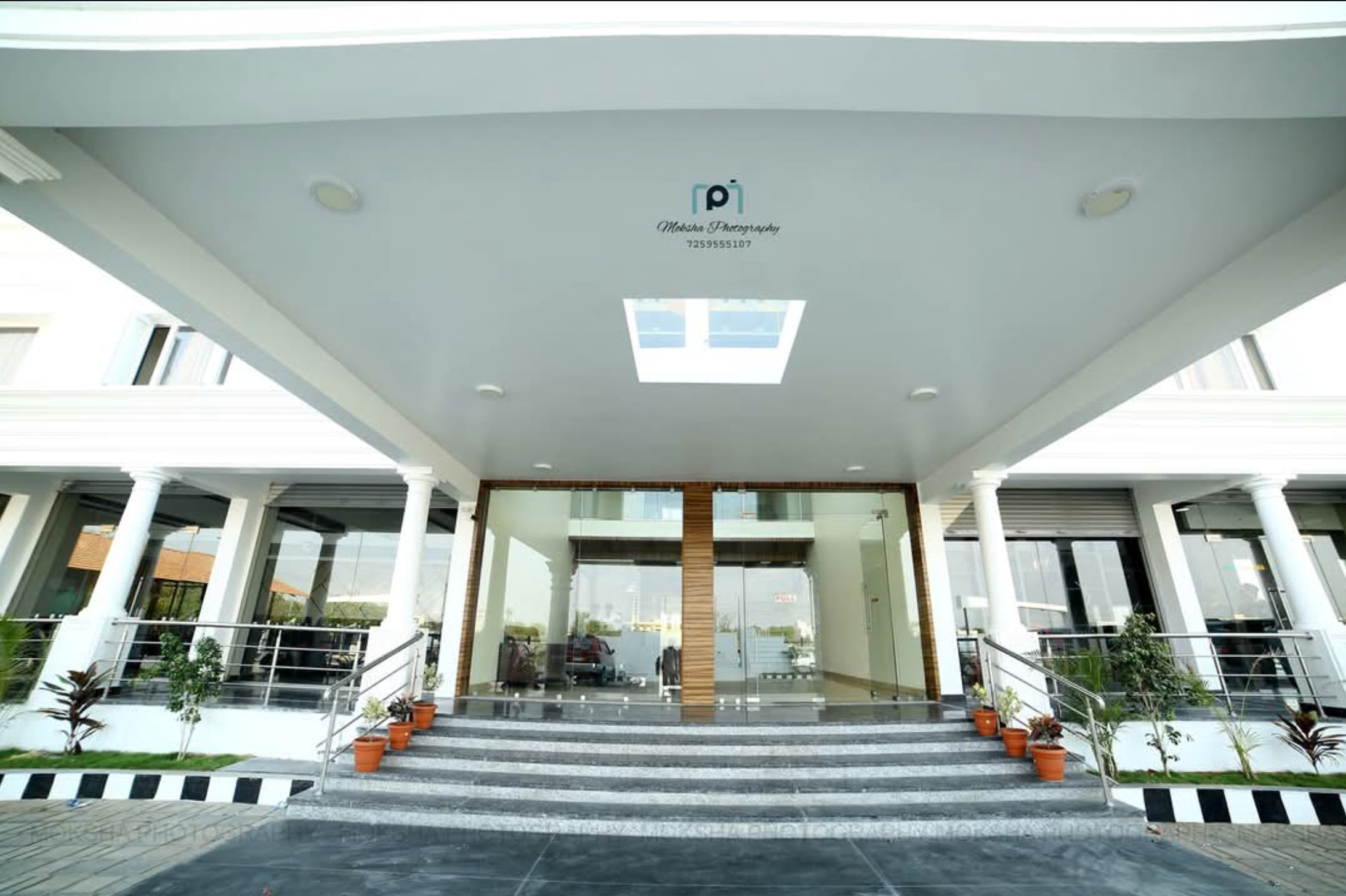 Hotel Vaishnavi Grand Siruguppa 𝗕𝗢𝗢𝗞 Siruguppa Hotel