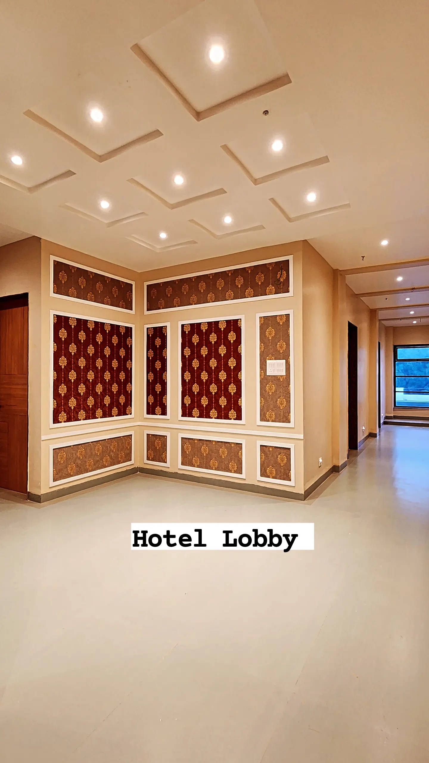 HOTEL KAMLAPAT INN 𝗕𝗢𝗢𝗞 Waraseoni Hotel