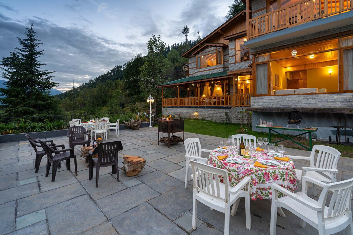 The Wisteria Villa Manali 𝗕𝗢𝗢𝗞 Manali Villa