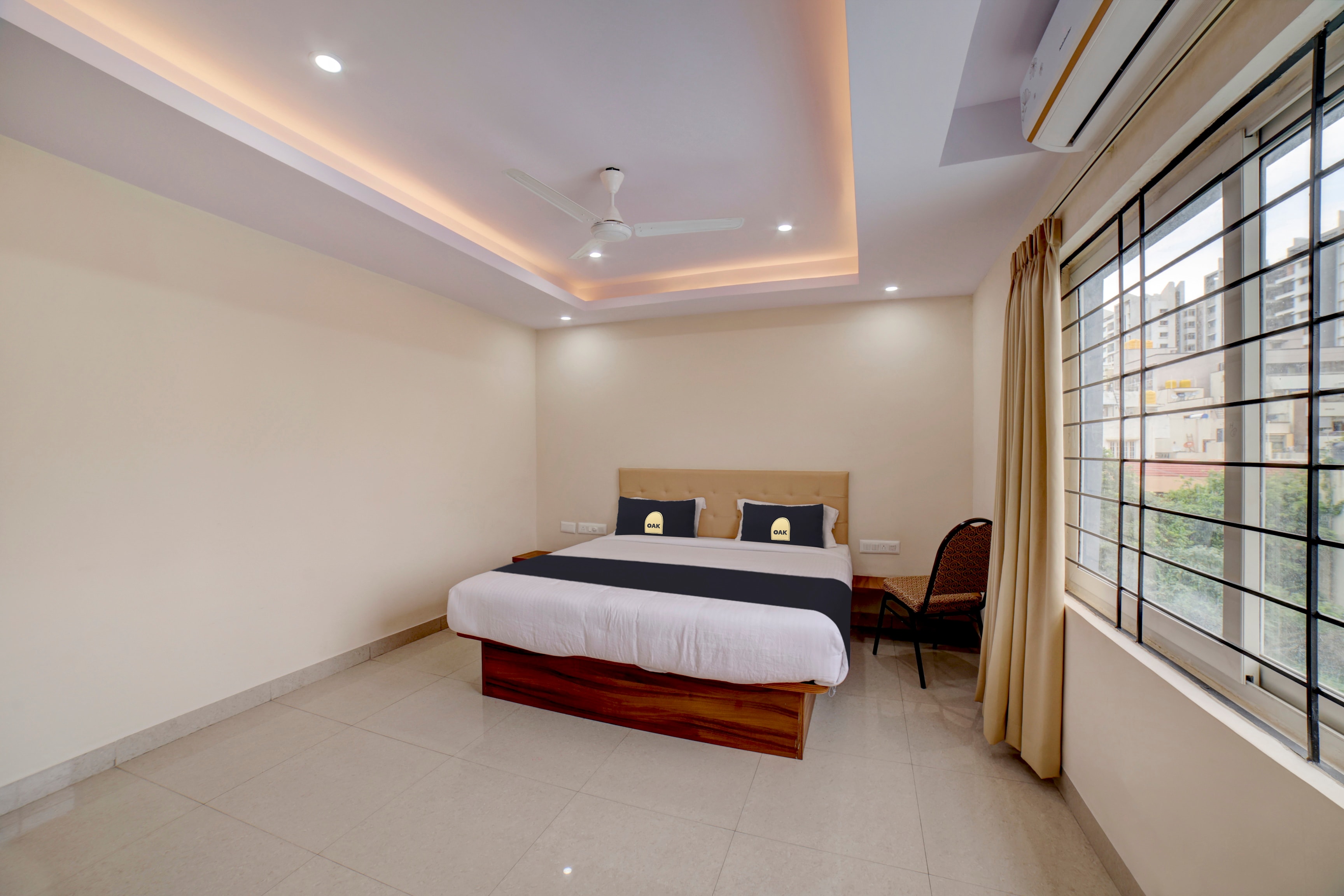 Townhouse OAK Ess Jay 헕헢헢헞 Bangalore Hotel