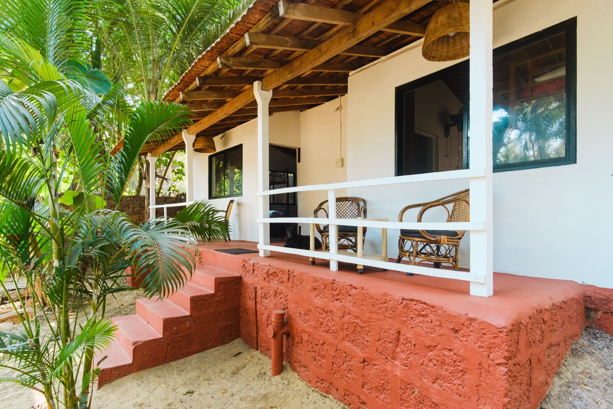 SPACELAND Mandrem 𝗕𝗢𝗢𝗞 Goa Hostel