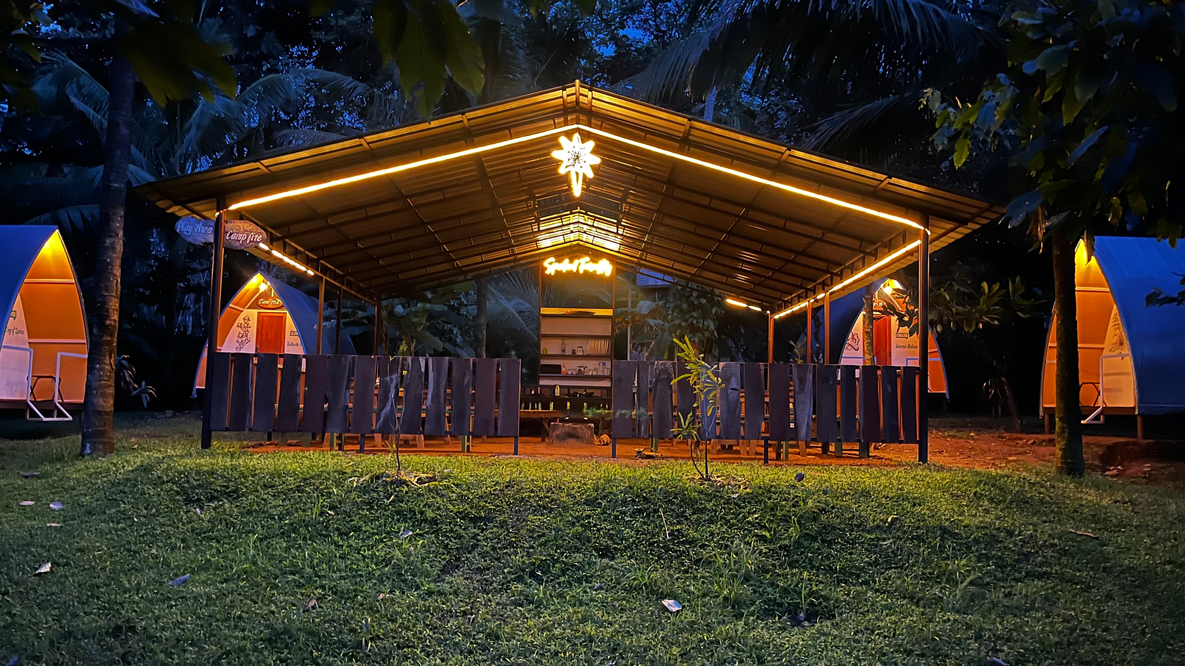 Spiceland Farmstay 𝗕𝗢𝗢𝗞 Kattappana Camp