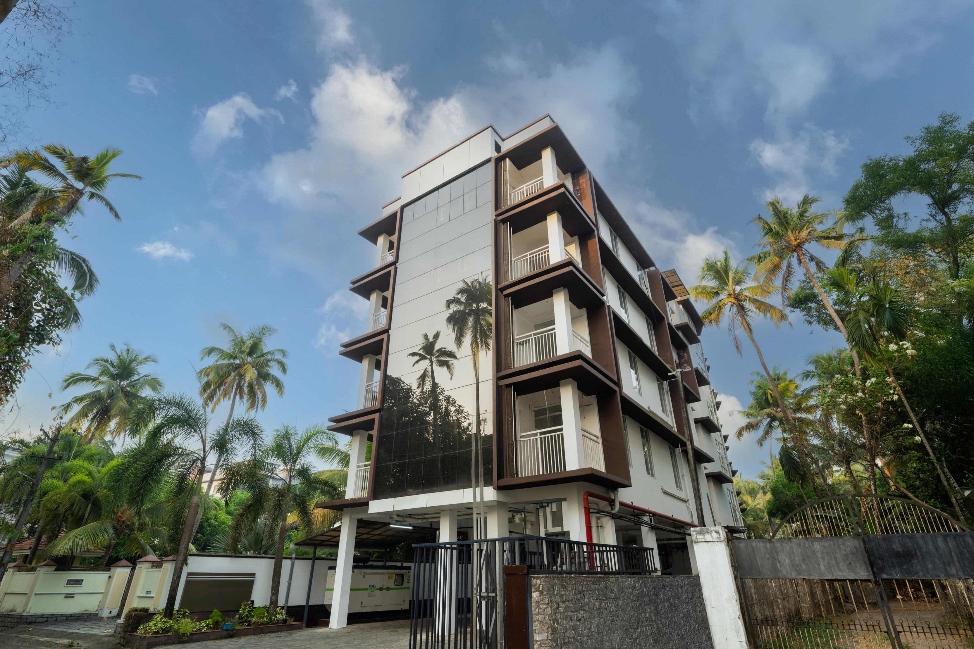 Daan Temple Inn Hotel Guruvayur - Reviews, Photos & Offer