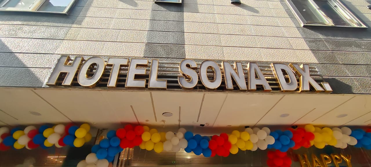 hotel sona deluxe 𝗕𝗢𝗢𝗞 Delhi Hotel