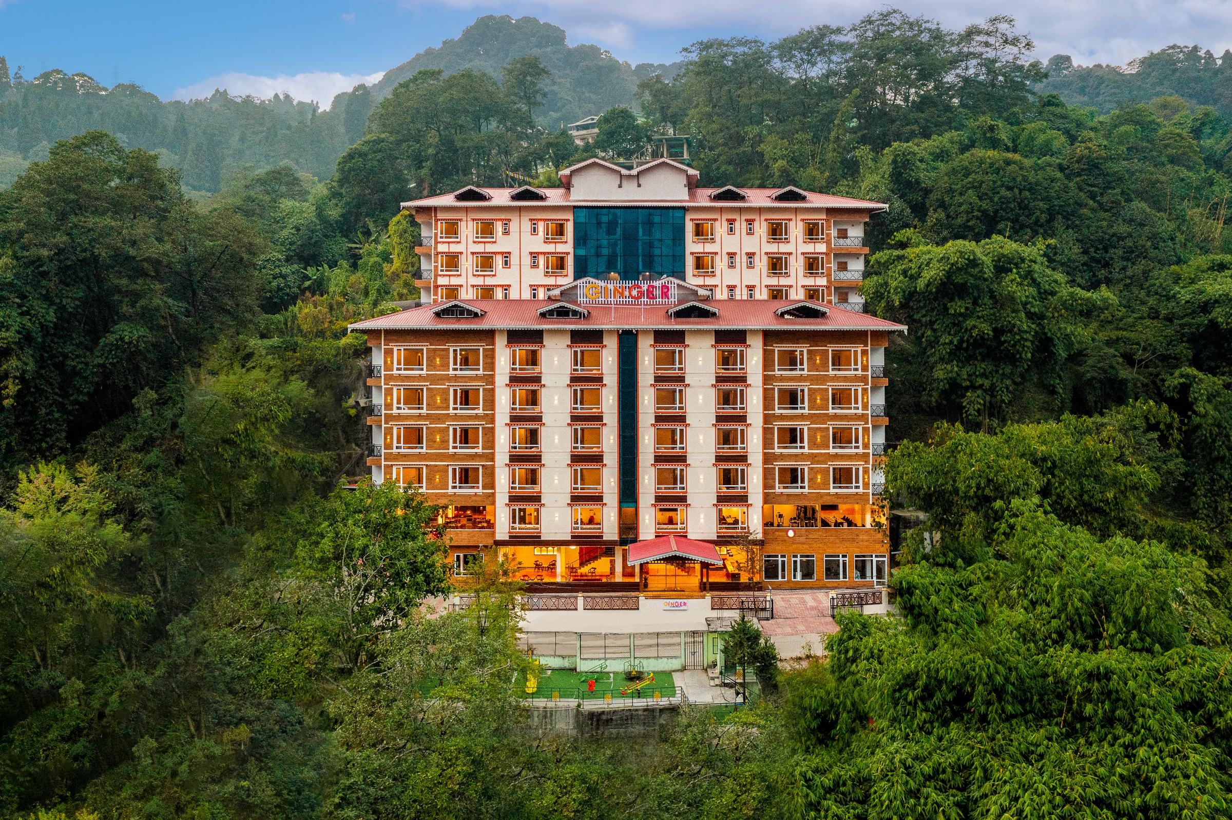 Ginger Gangtok 𝗕𝗢𝗢𝗞 Gangtok Hotel