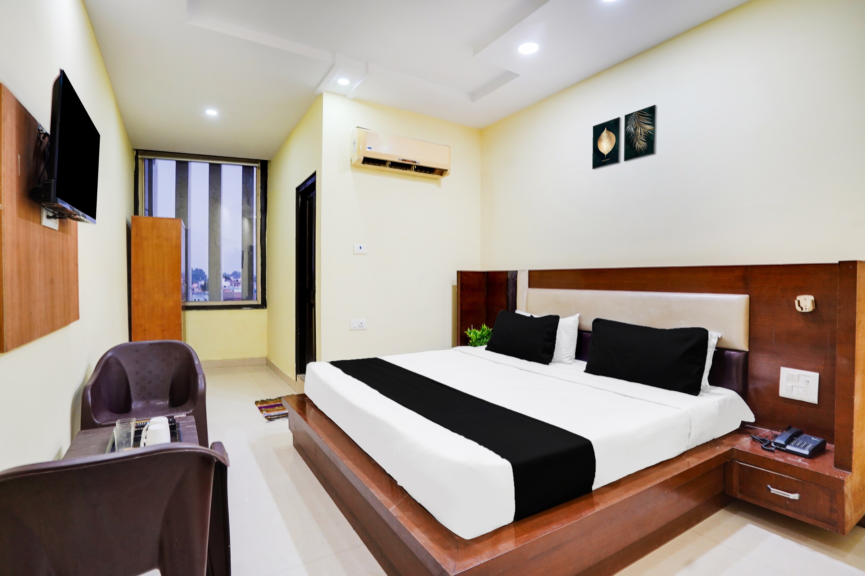 Hotel O Jwalapur Near Railway Station Haridwar - Reviews, Photos & Offer