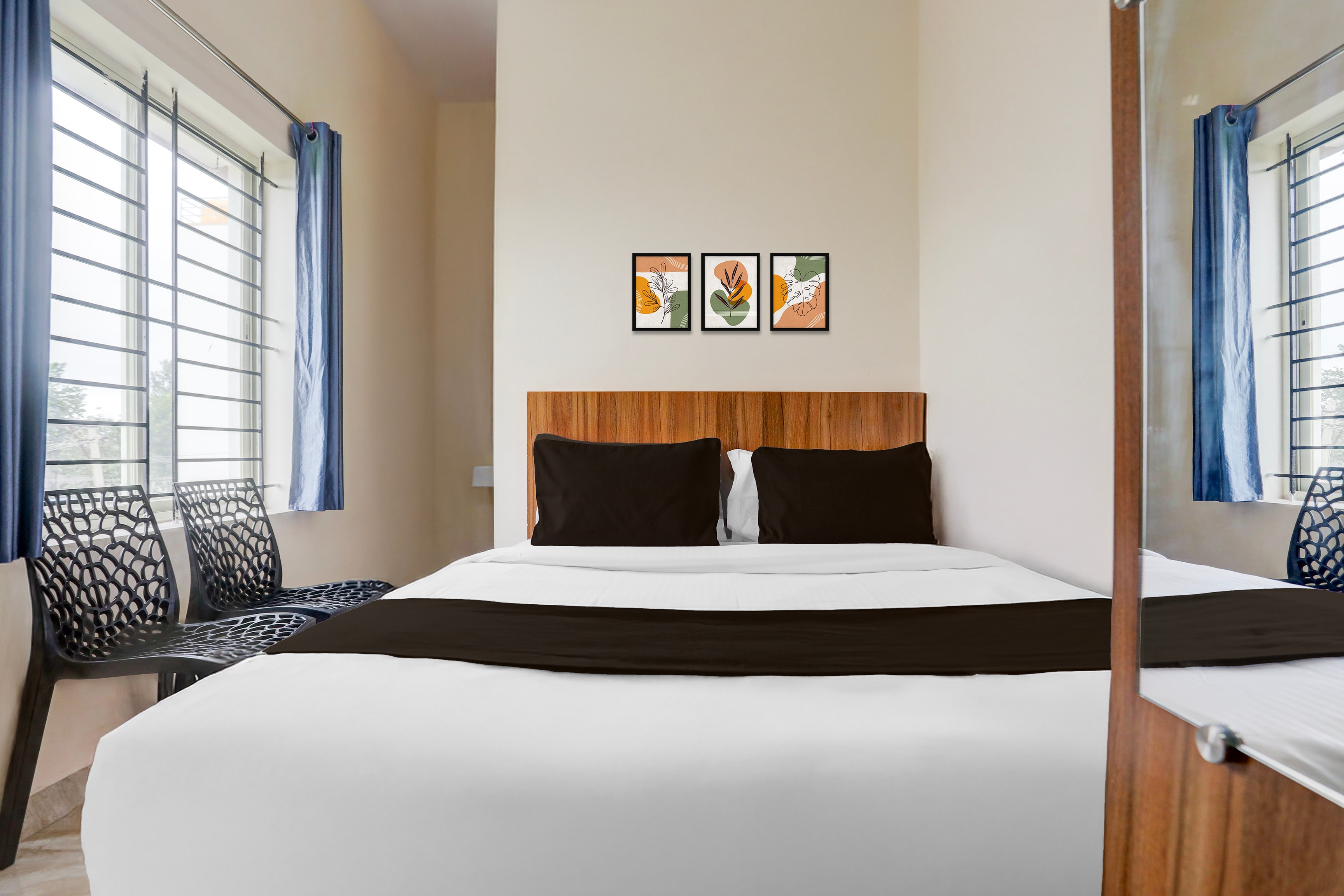 Hotel O by OYO Saptagiri Comforts Bangalore - Reviews, Photos & Offer
