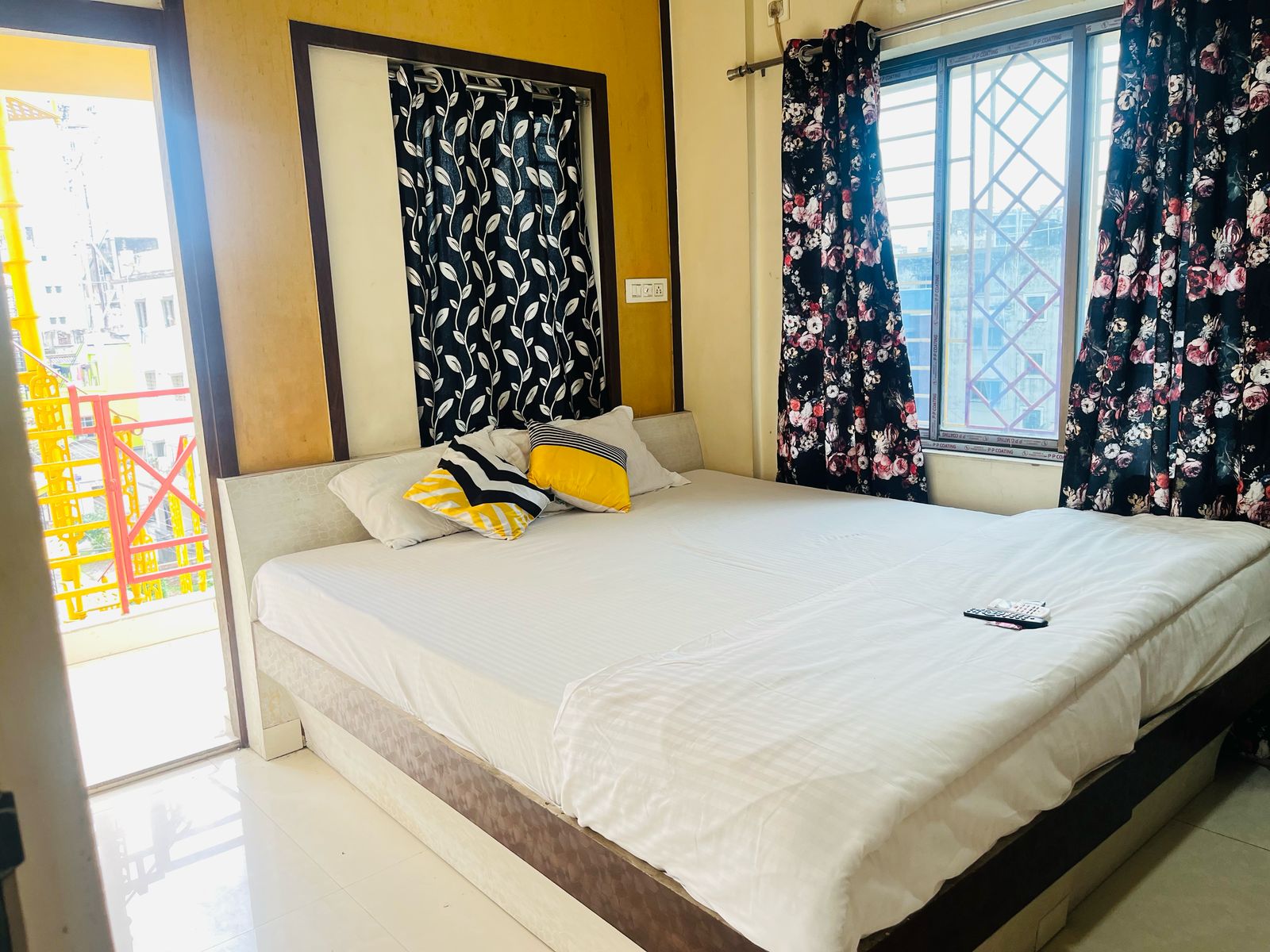 GREEN EDGE REGENCY 𝗕𝗢𝗢𝗞 Kolkata Hotel