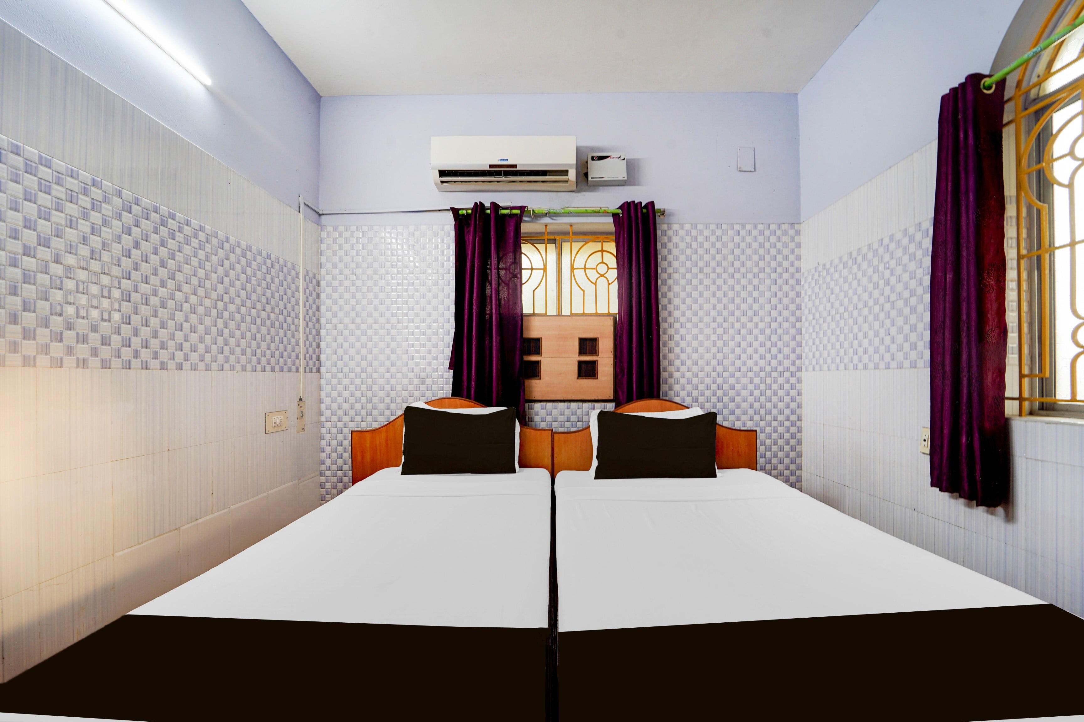 Hotel O NPL Lodge & Marriage Hall 𝗕𝗢𝗢𝗞 Erode Hotel