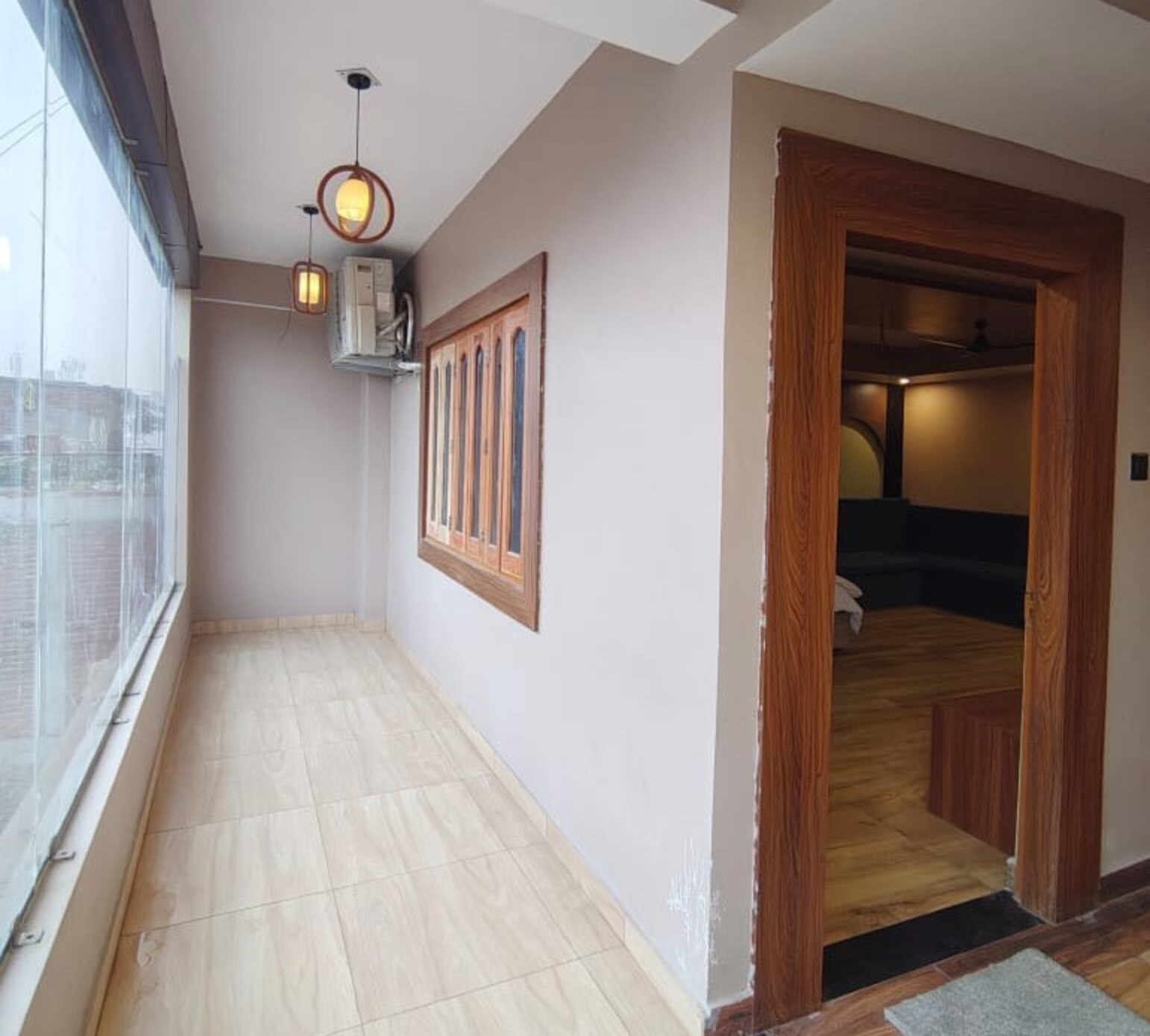 New Hotel Shivay Palace I Near BHU 𝗕𝗢𝗢𝗞 Varanasi Homestay