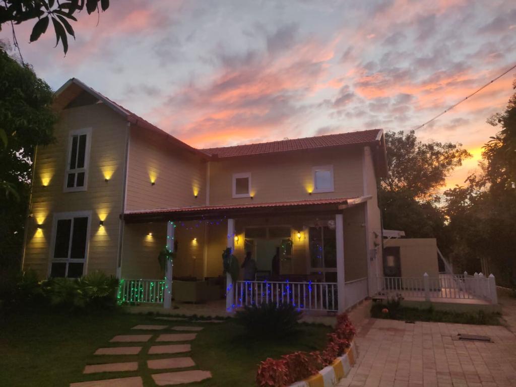 Suki Farm - Farm Stay 𝗕𝗢𝗢𝗞 Channapatna Homestay