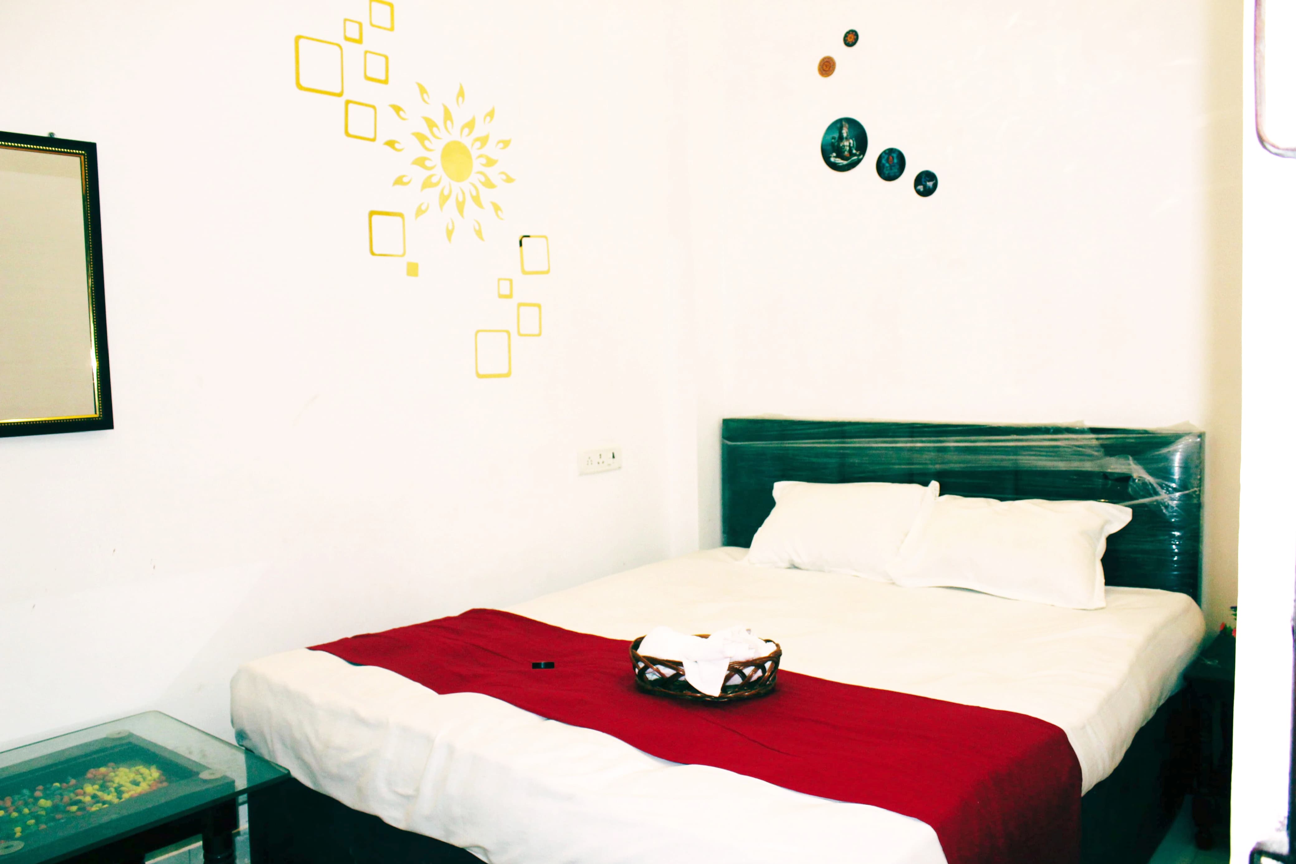 Kunal Guest House Varanasi 𝗕𝗢𝗢𝗞 Varanasi Homestay