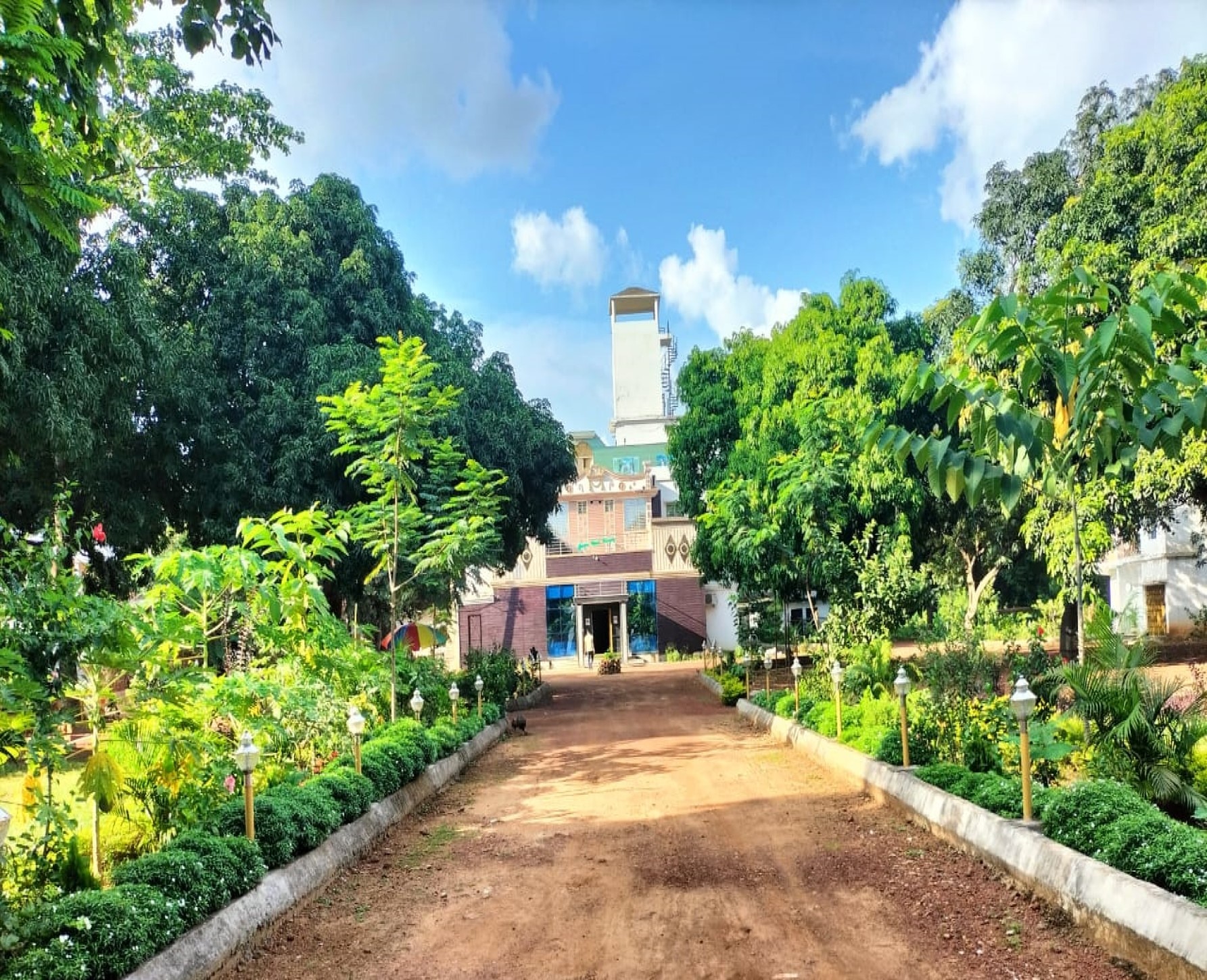 Green View Resort 𝗕𝗢𝗢𝗞 Jhargram Resort