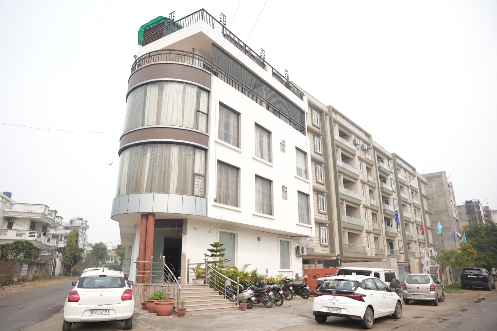 Hotel Lotus Prime Inn 𝗕𝗢𝗢𝗞 Jaipur Hotel