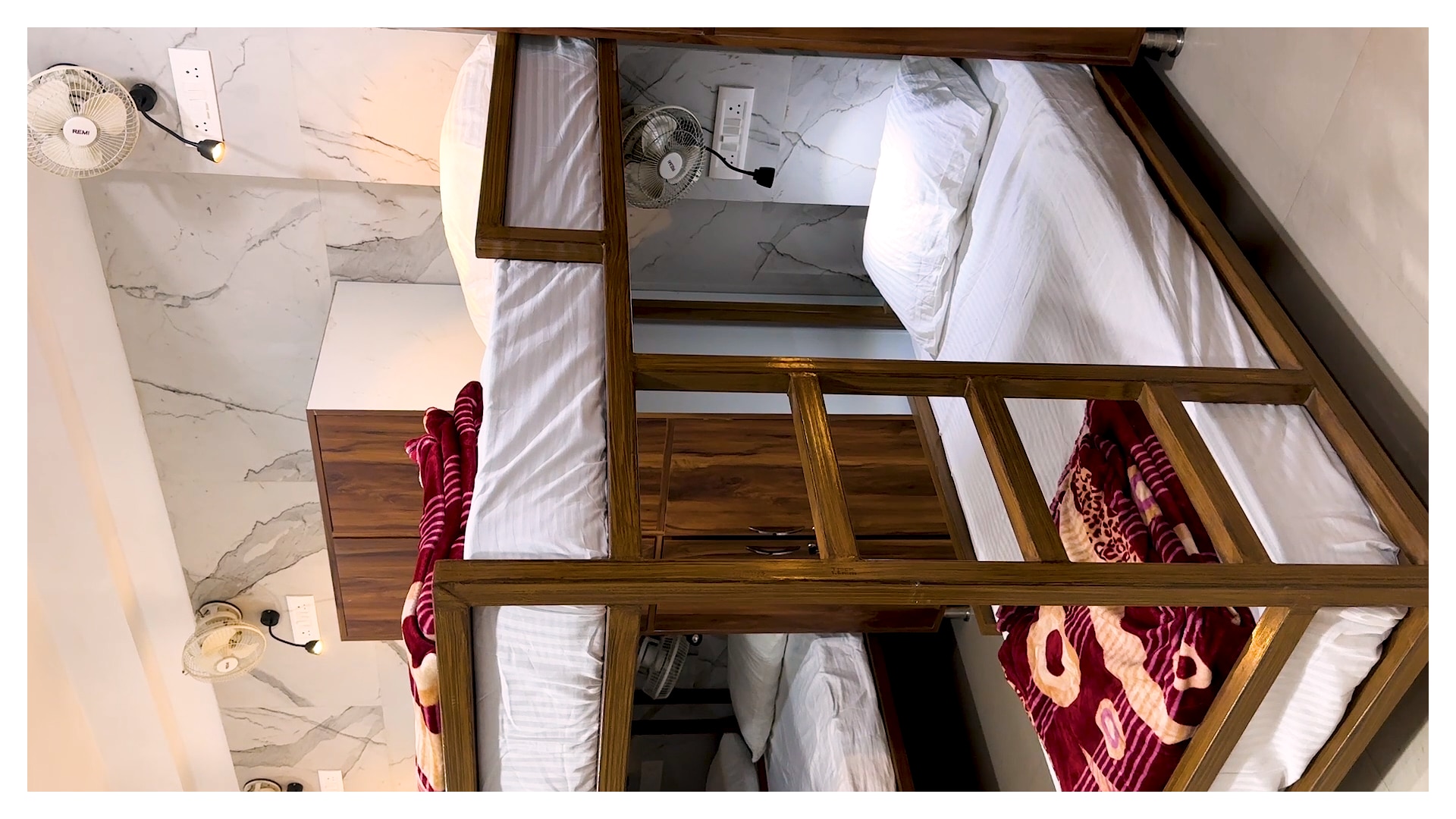 AIM Dormitory 𝗕𝗢𝗢𝗞 Varanasi Hostel