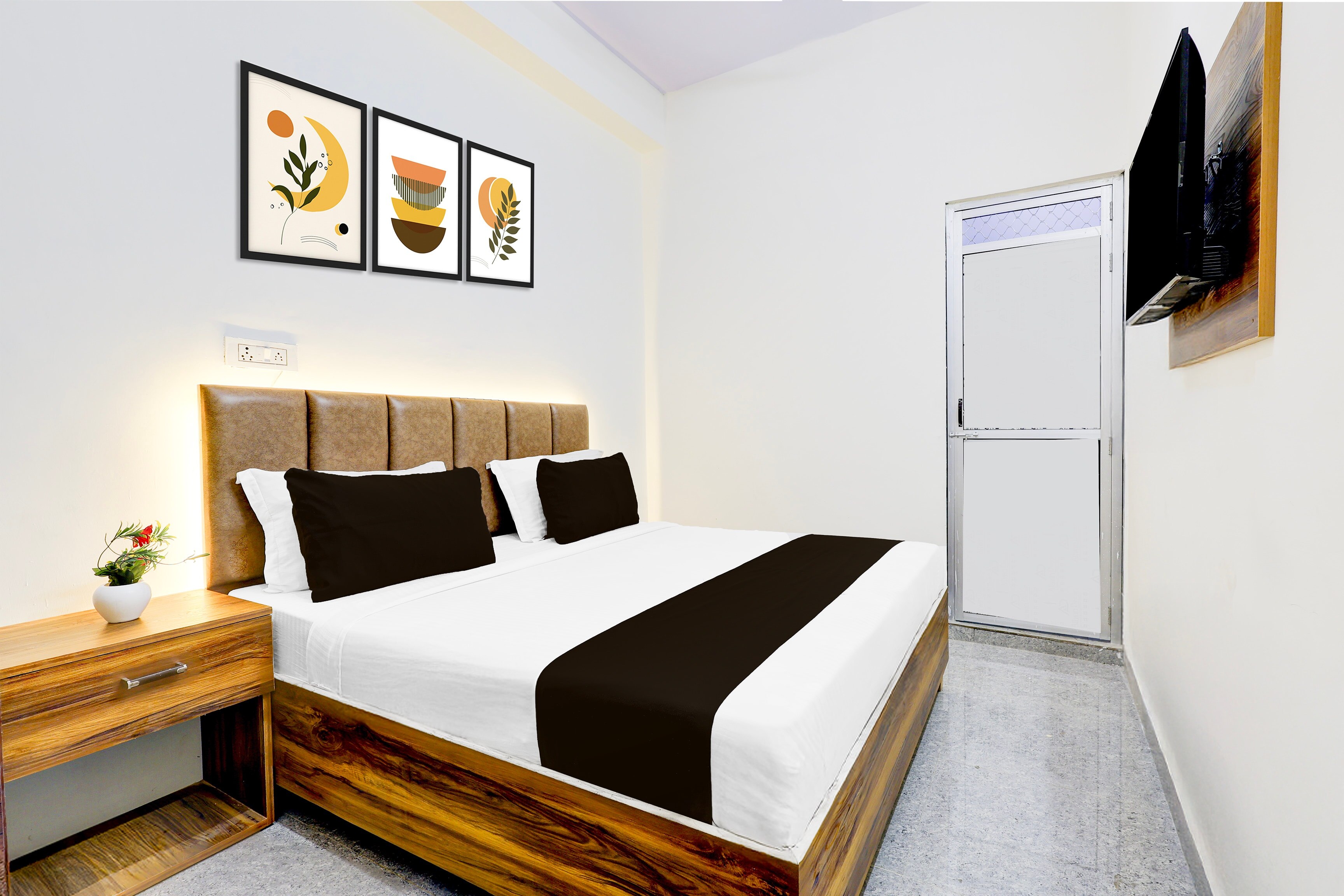 Hotel O Rich star guest house Loni - Reviews, Photos & Offer
