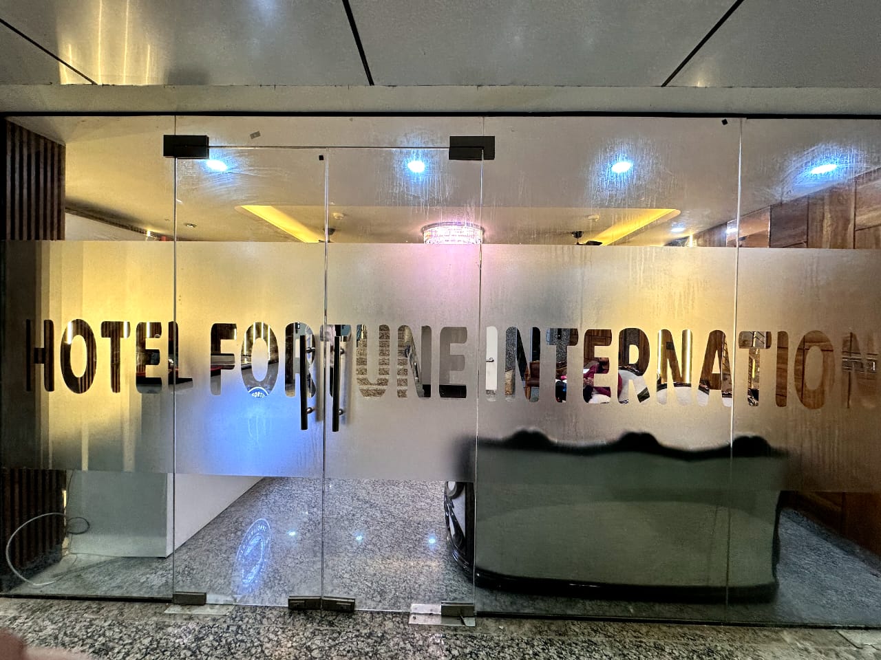 Hotel Sara Fortune International Noida - Reviews, Photos & Offer