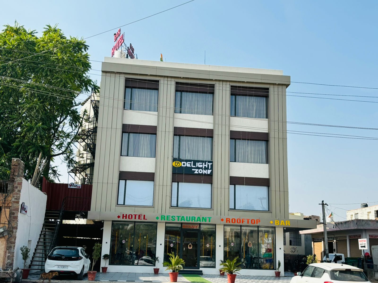 DELIGHT ZONE 𝗕𝗢𝗢𝗞 Jodhpur Hotel