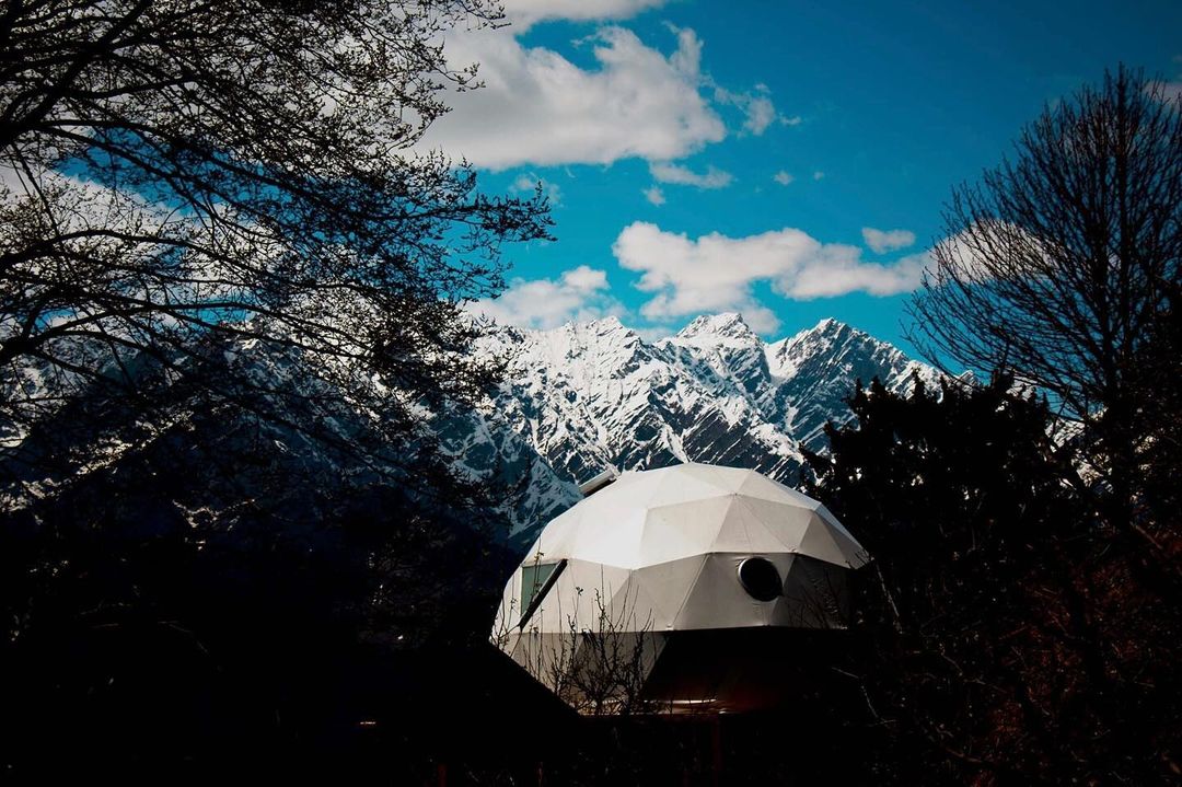 GlampEco Stays 𝗕𝗢𝗢𝗞 Manali Cottage