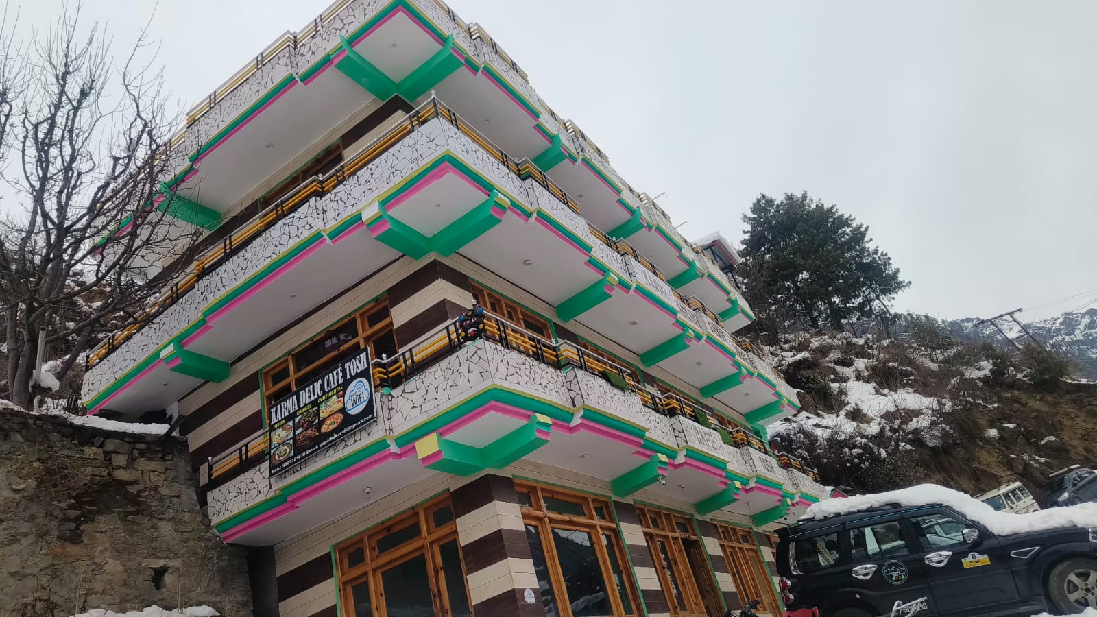 KARMA DELIC GUEST HOUSE 𝗕𝗢𝗢𝗞 Tosh Guest House