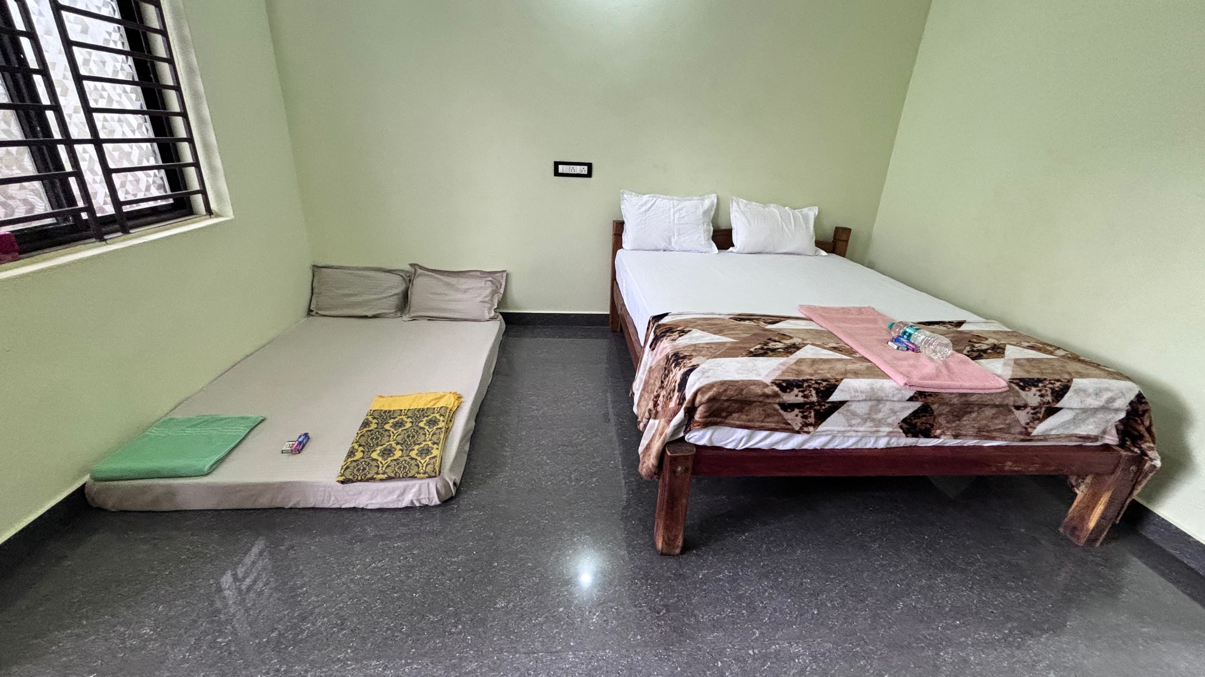 Gokarna stay Raj kencha's 𝗕𝗢𝗢𝗞 Gokarna Farm House