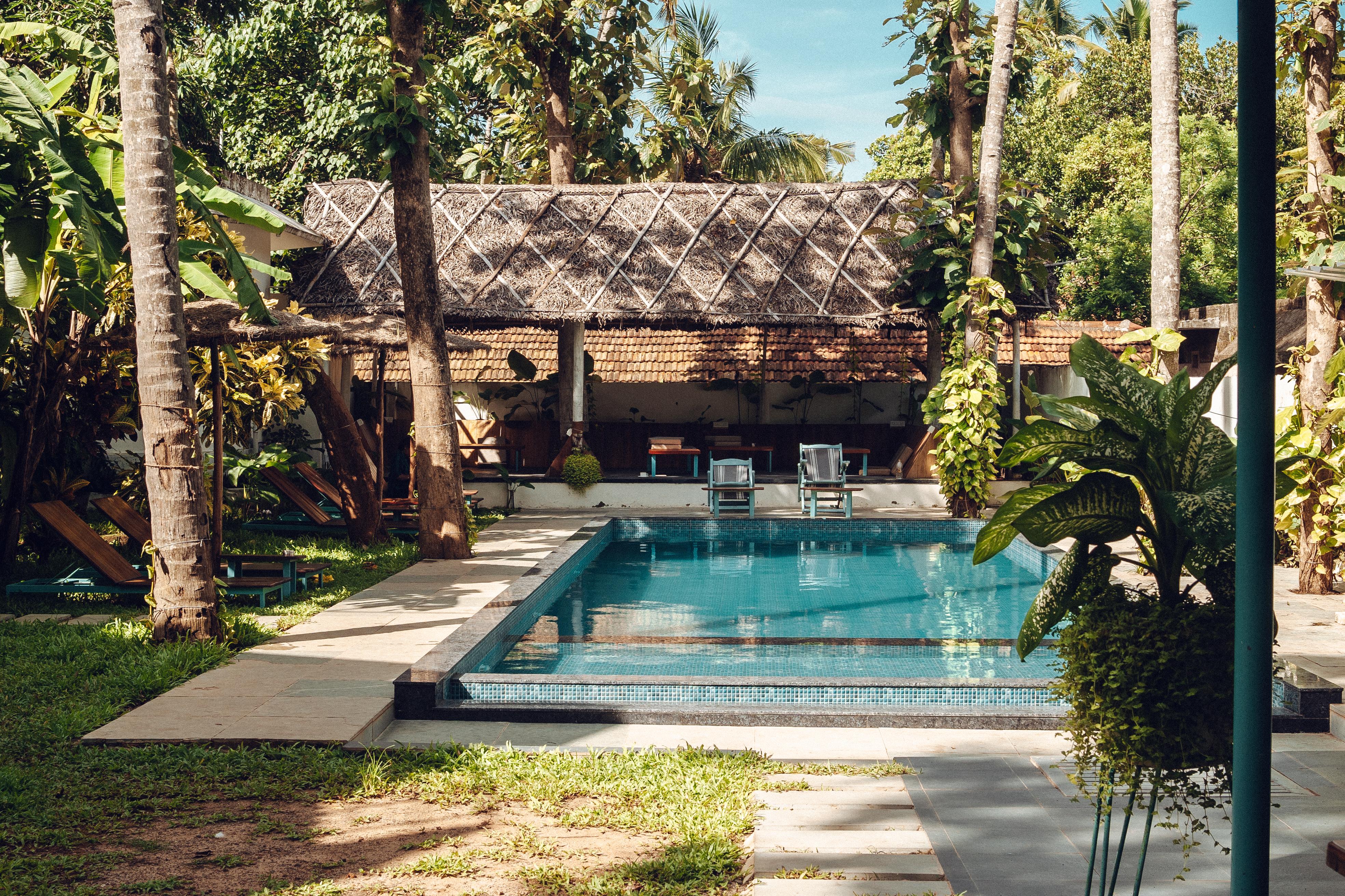 PADDLE CULT Varkala 𝗕𝗢𝗢𝗞 Varkala Hotel