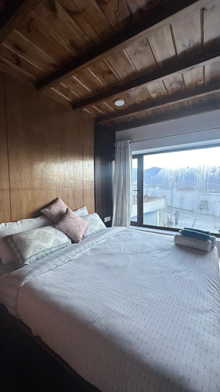 Saboo Home 3bhk 𝗕𝗢𝗢𝗞 Leh Homestay