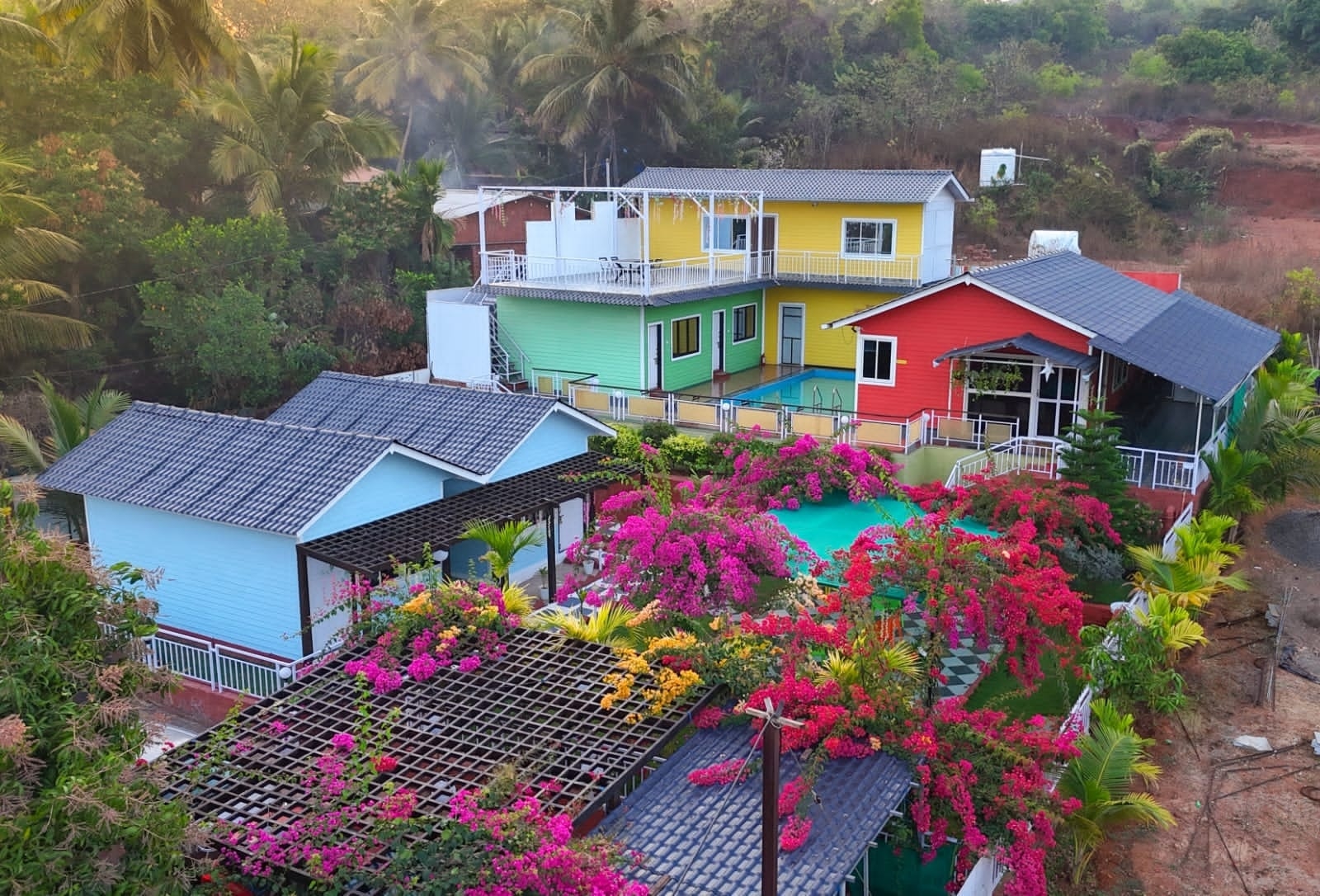 The Happy Cabins Homestay | Rooms & Caretaker 𝗕𝗢𝗢𝗞 Guhagar Homestay