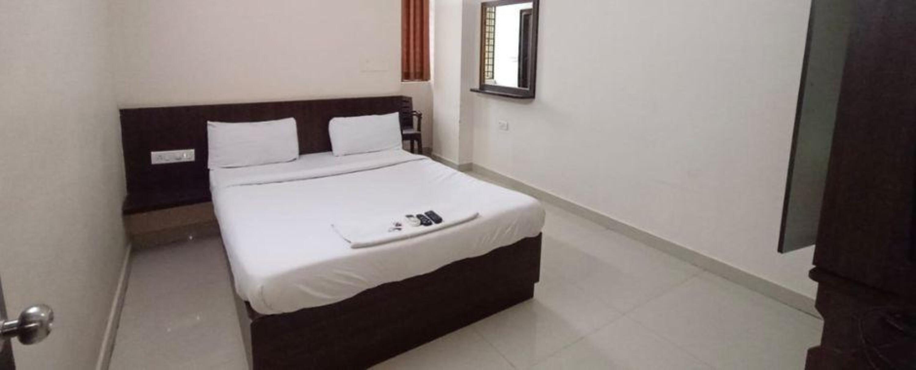 FabHotel Pride Image 𝗕𝗢𝗢𝗞 Bangalore Hotel